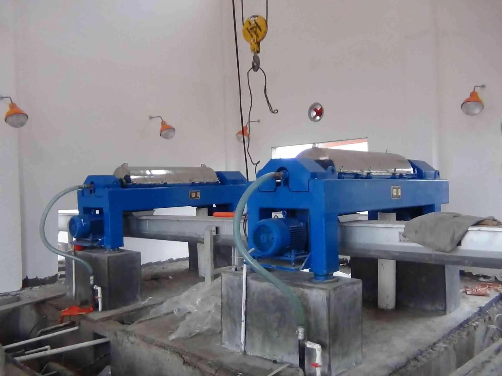 Chemical Wastewater Decanter Centrifuge - Buy Decanter Centrifuge ...