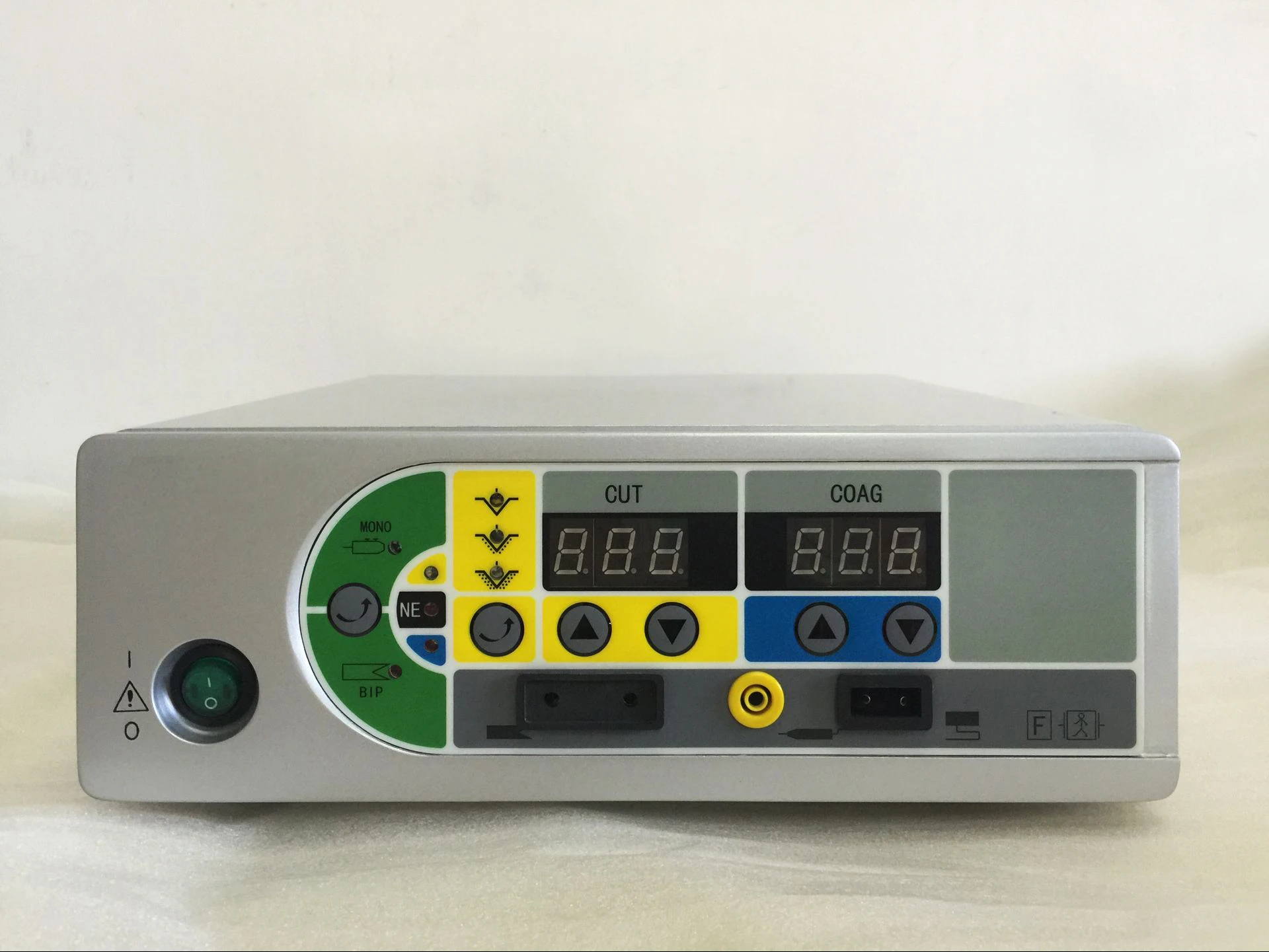 100w Monopolar Bipolar Medical Electrosurgical Unit,Cutting Cautery ...