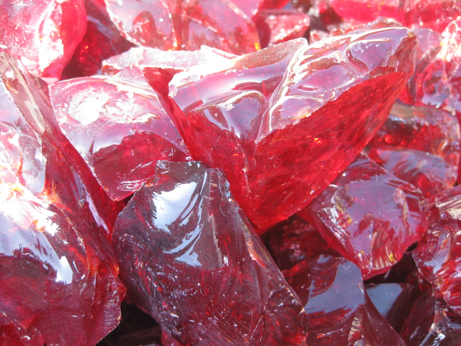 Bulk Decorative Glass Rocks at Brayden Woodd blog