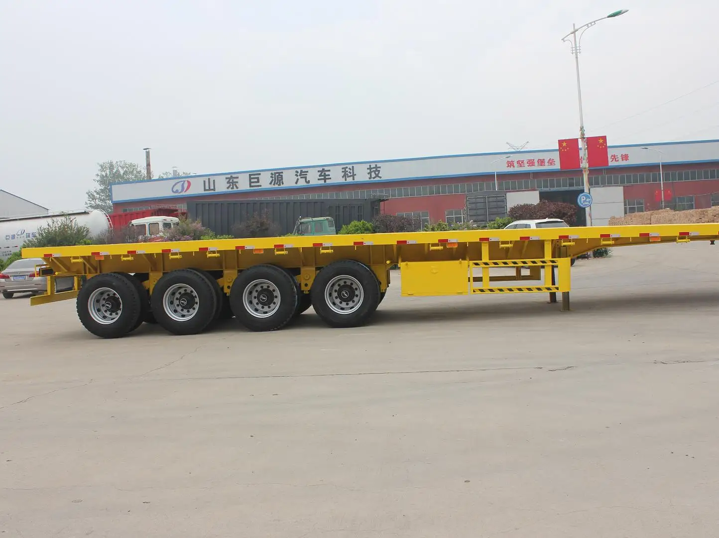 Container Semi Trailer For Live Fish Transport Container Transportation ...