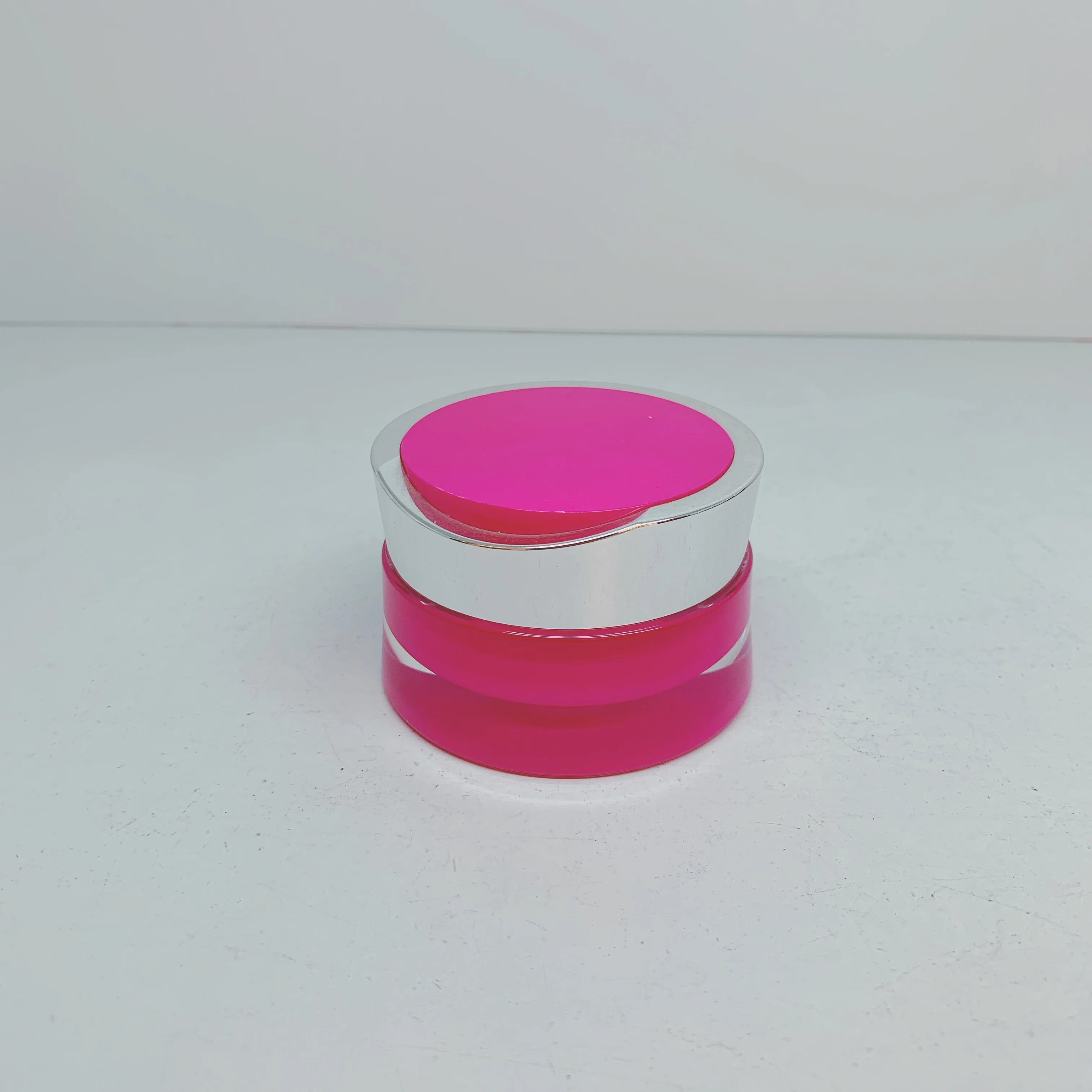 Unique Waist Shape Containers 30g Empty Plastic Cosmetic Jar With Lids ...