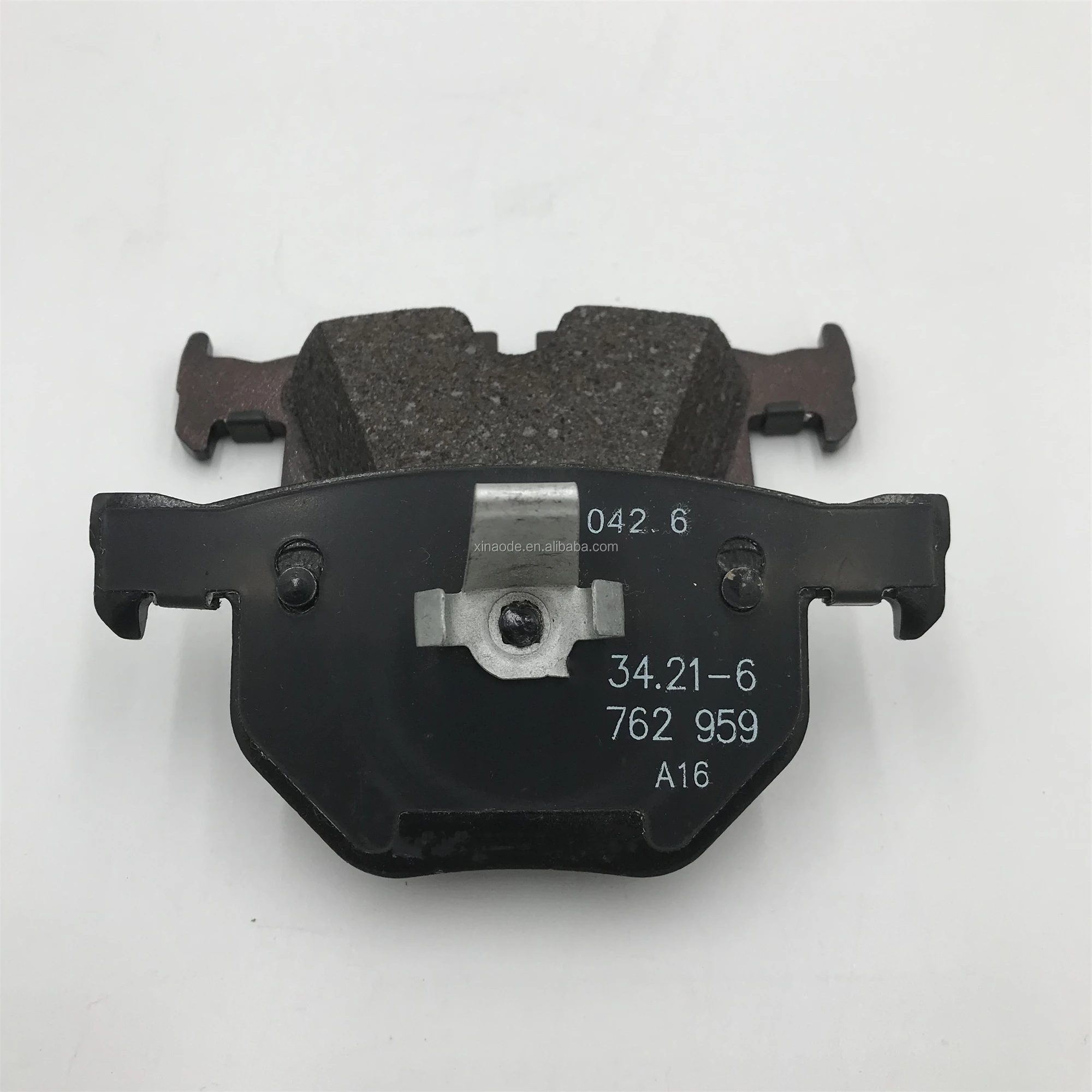 E60 E90 E66 E70 Rear Brake Pad For Bmw E65 E61 F11 F15 F25 F16 F18 Rear ...