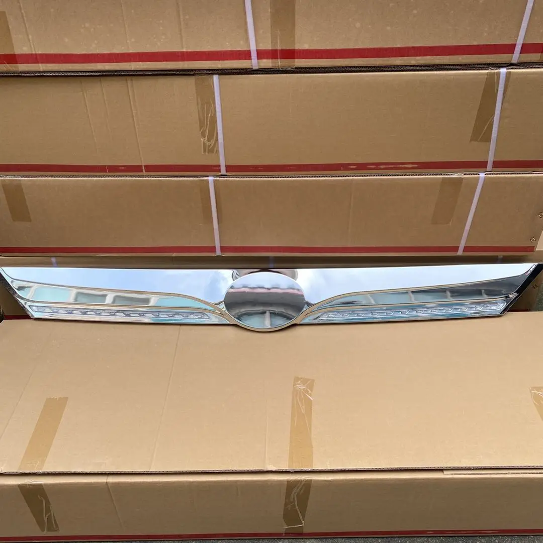 Yutong Bus Front Grill with Light - WJC-QZ-002