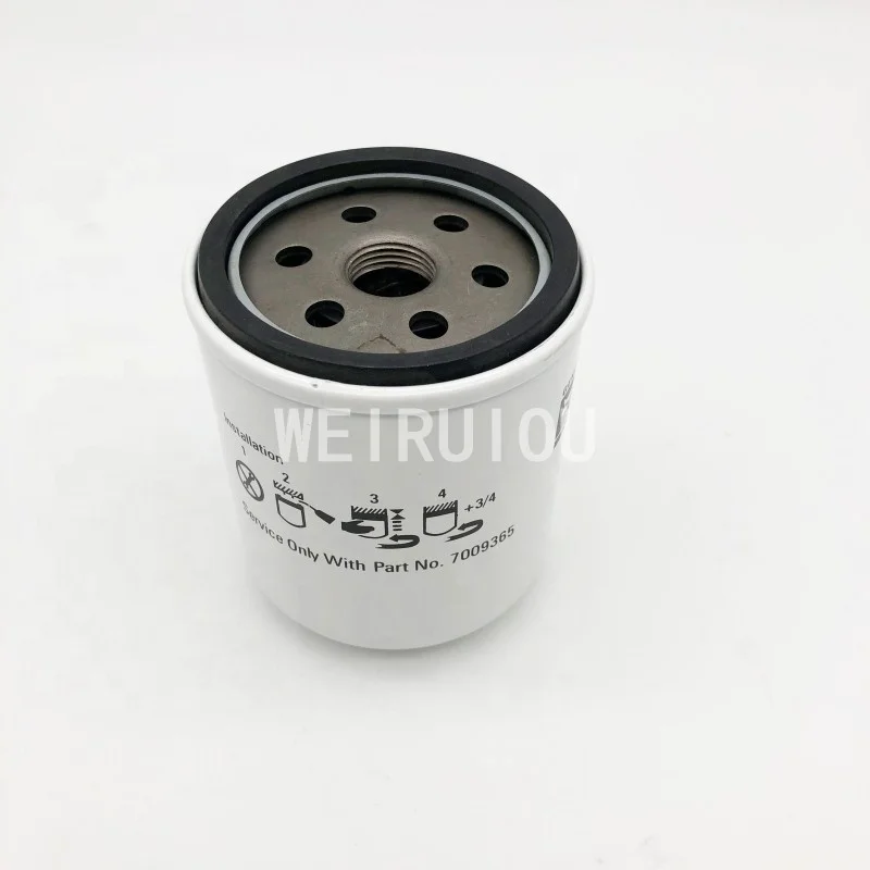 Tractor Engine Fuel Oil Filter P582064 7009365 - Reliable Performance