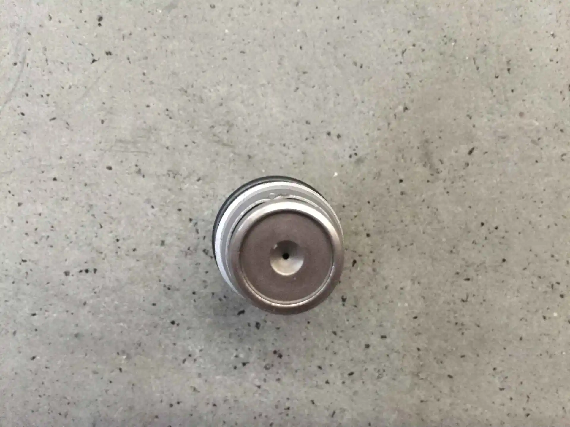 Fuel Rail Pressure Relief Valve 4938005 1110010013 for Cummins ISB Series