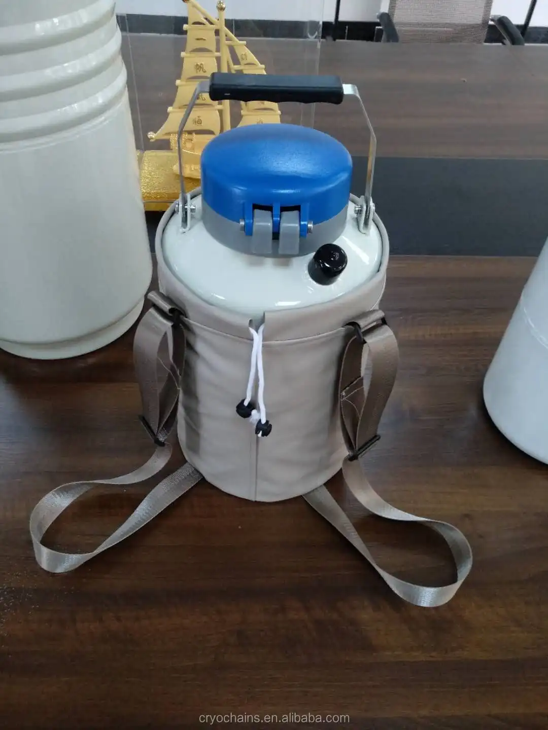 Cryo Dewar Supplier Semen Storage Tank Liquid Nitrogen Container For Artificial Insemination ...