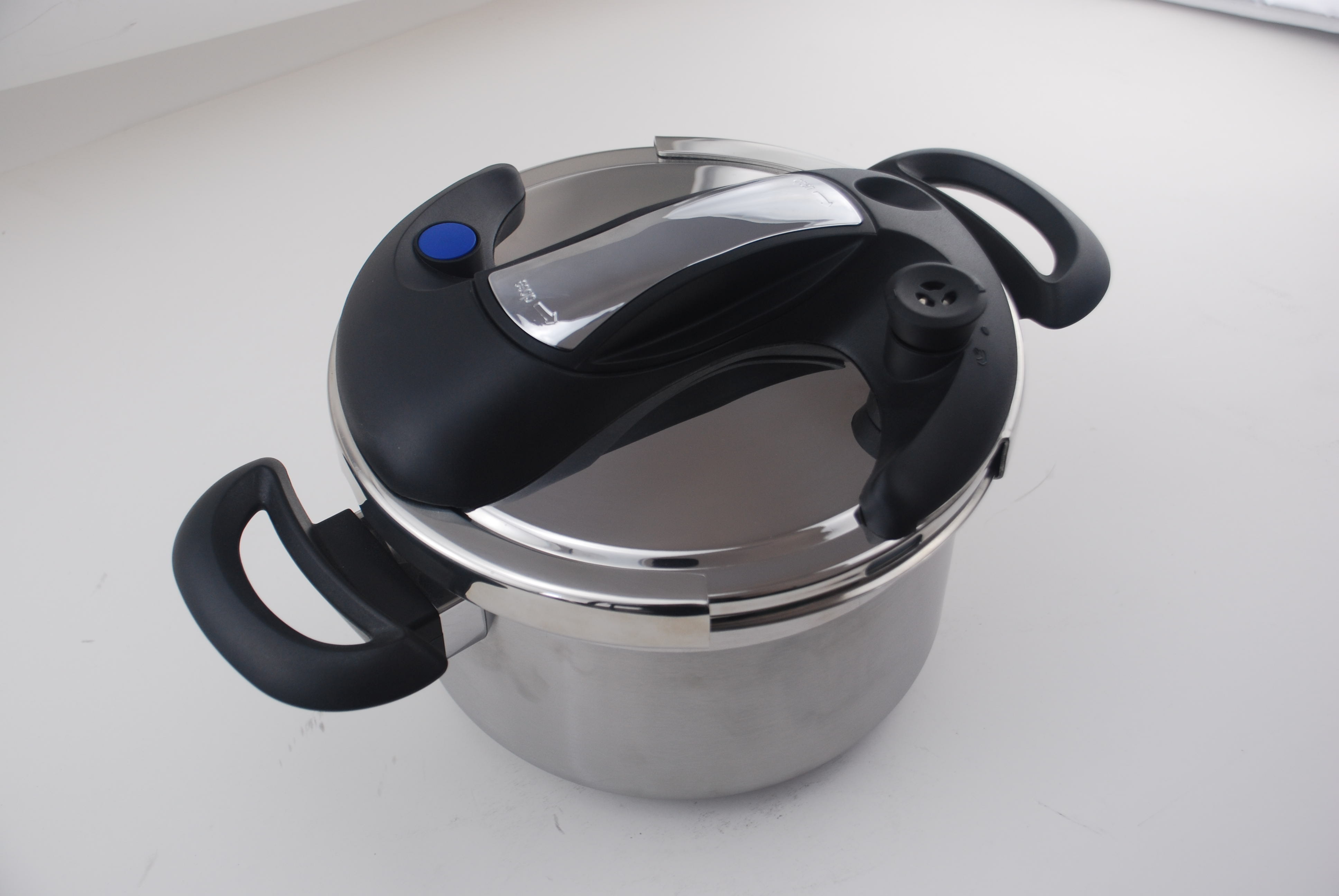 Shop High Quality Japanese Pressure Cooker - Multi Cooker