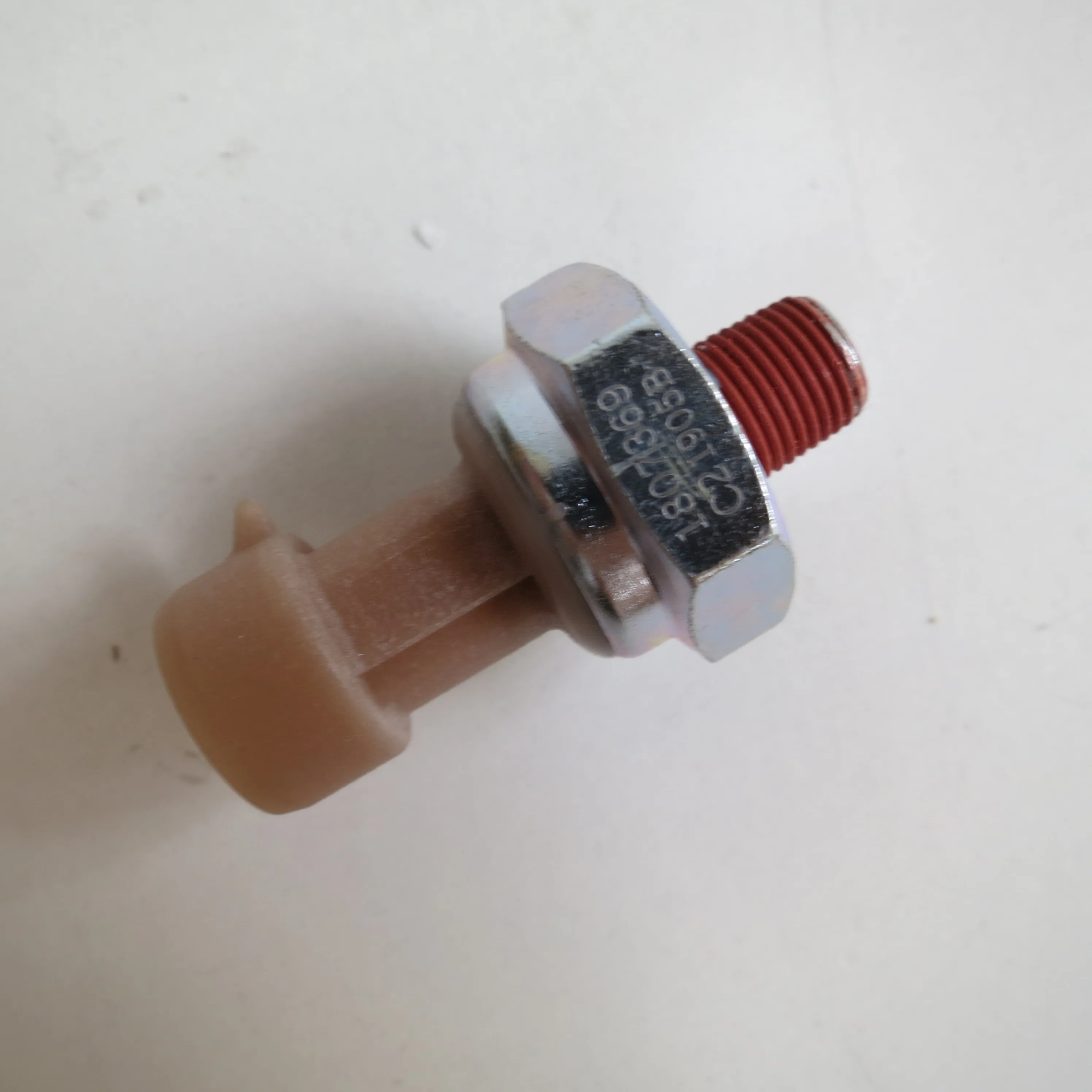Diesel Engine Oil Pressure Sensor 1807369c2 C21905b 1807369 - Buy Oil ...
