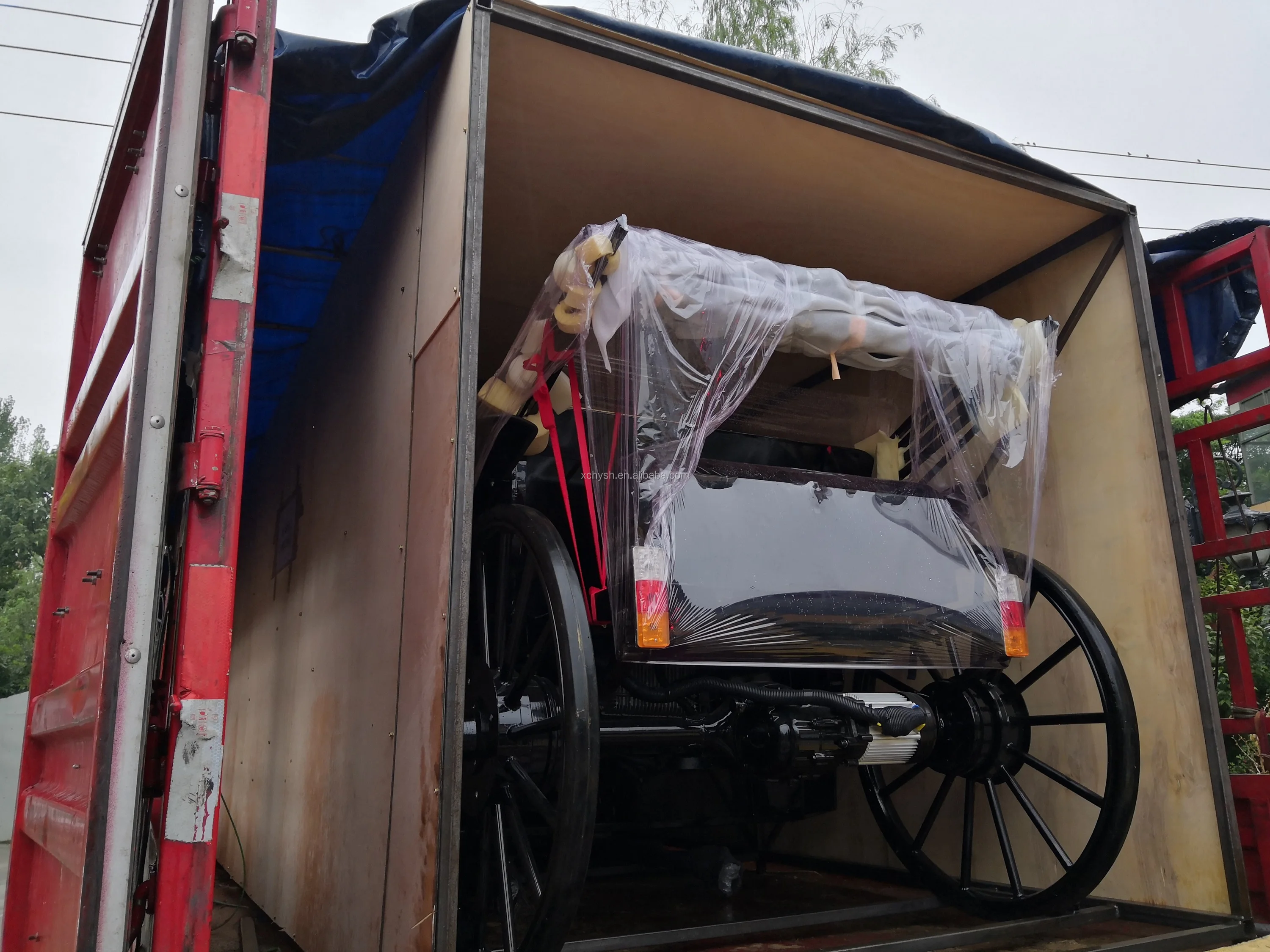 Medieval Horse Drawn Carriages - Vintage Landau Buggies