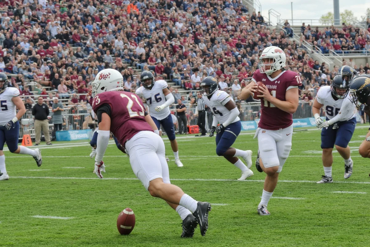 How Long Do High School Football Games Last? (2025 Guide)