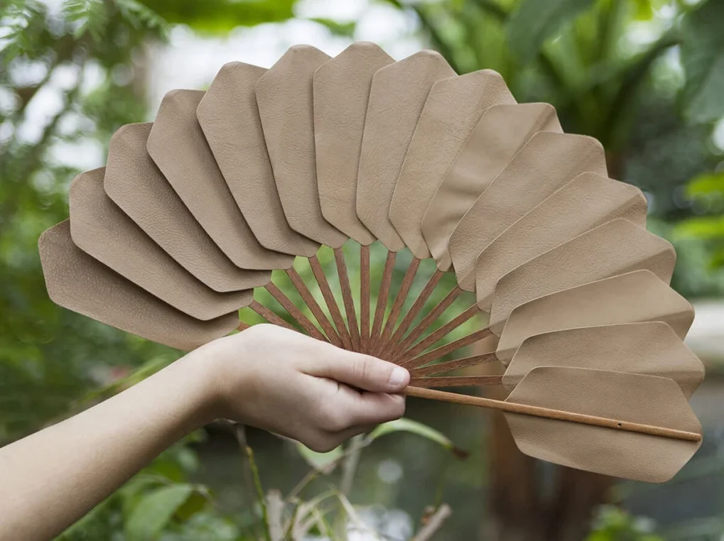 Eco-friendly Bamboo Hand Fans With Wooden Handle For Gifts & Crafts ...