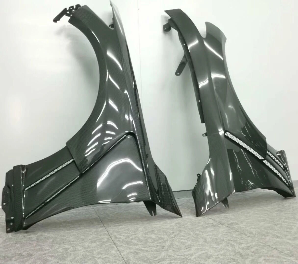 Fitment Perfect Carbon Fiber Side Fenders for Q50 High Quality