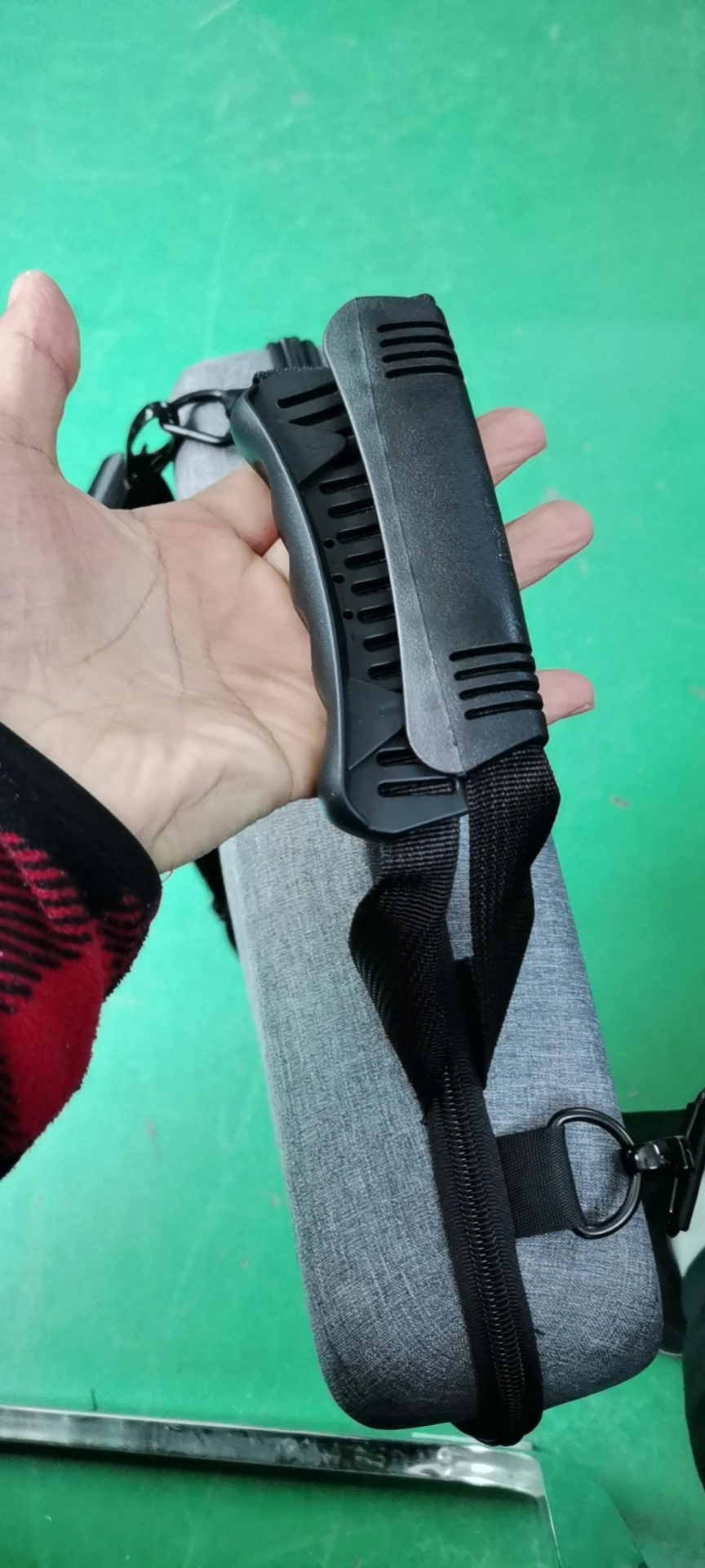 Best High Quality Size Customized Black Tubular Webbing Plastic Grip ...