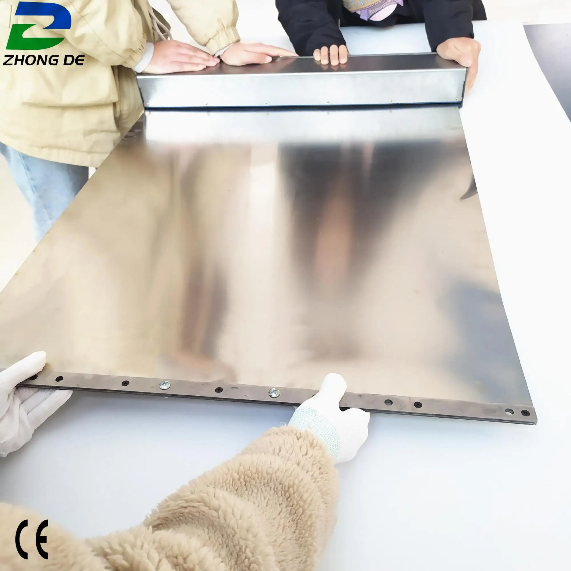 Flexible Retractable Safety Roll up Way Cover for CNC Tools