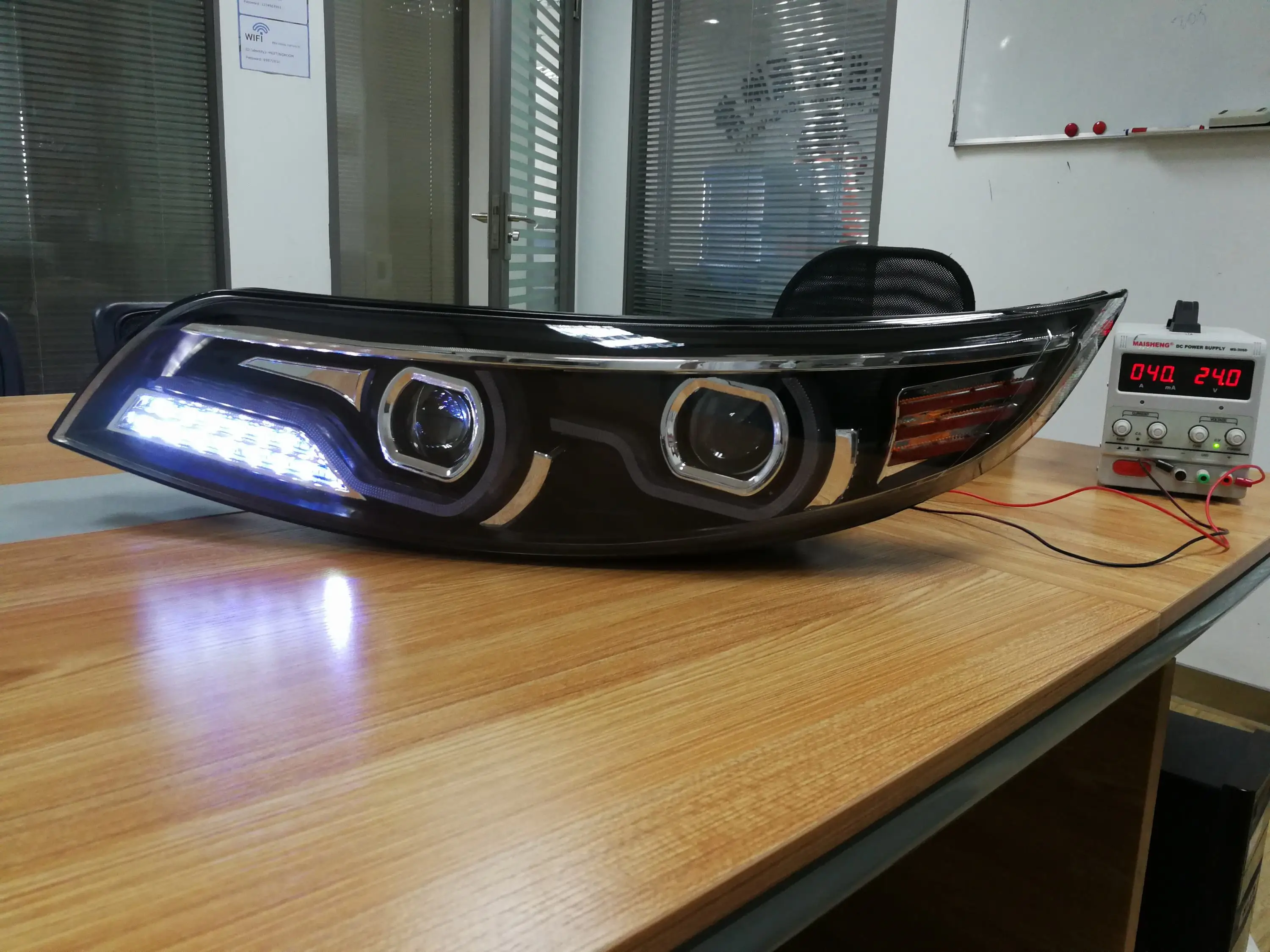 Comil Front Bus Head Lights - HC-B-1601-5 - 72 Watts