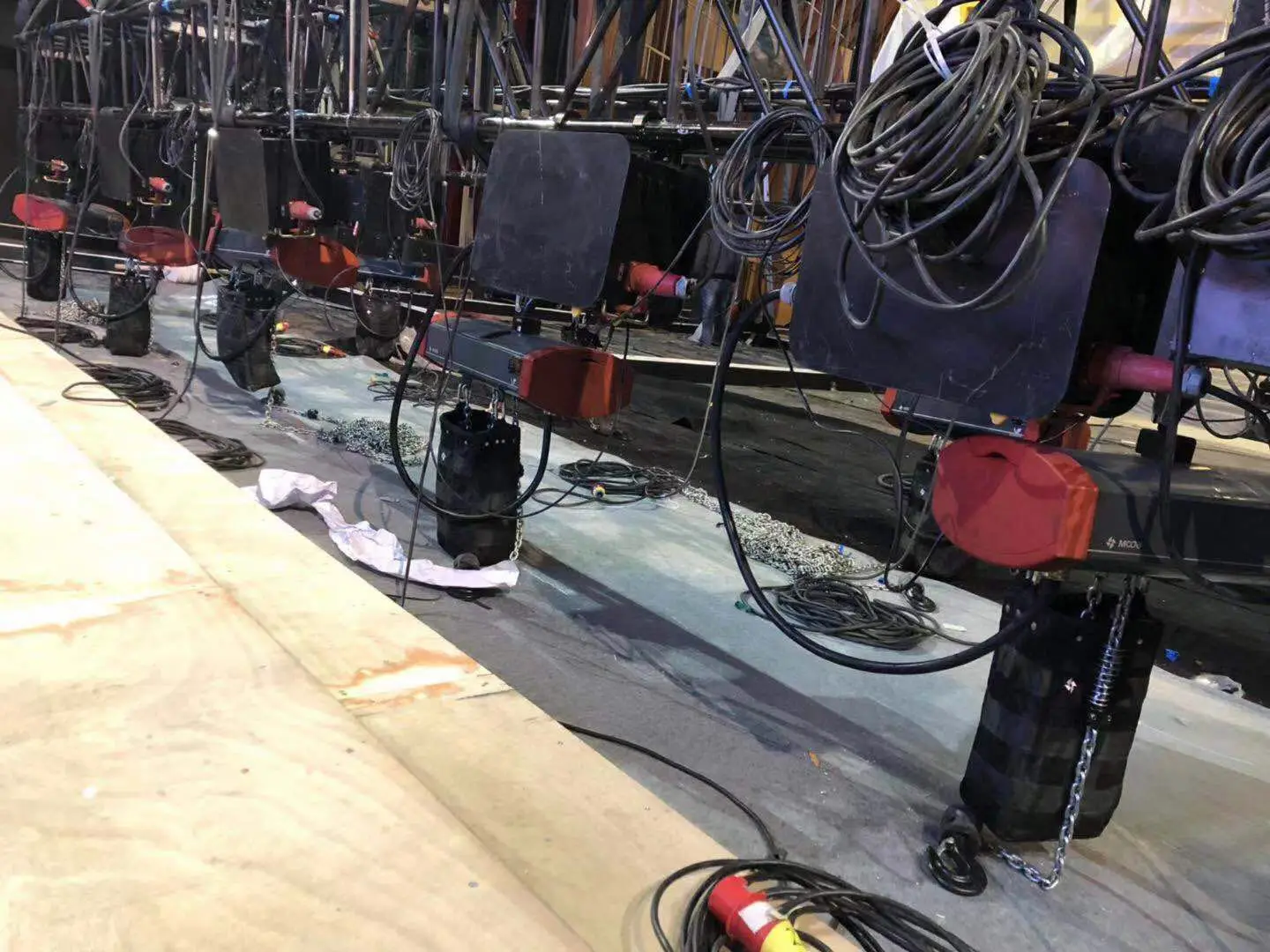 033 250kg-500kg Servo Motor Programming Lifting Chain Hoist Mode V6 ...