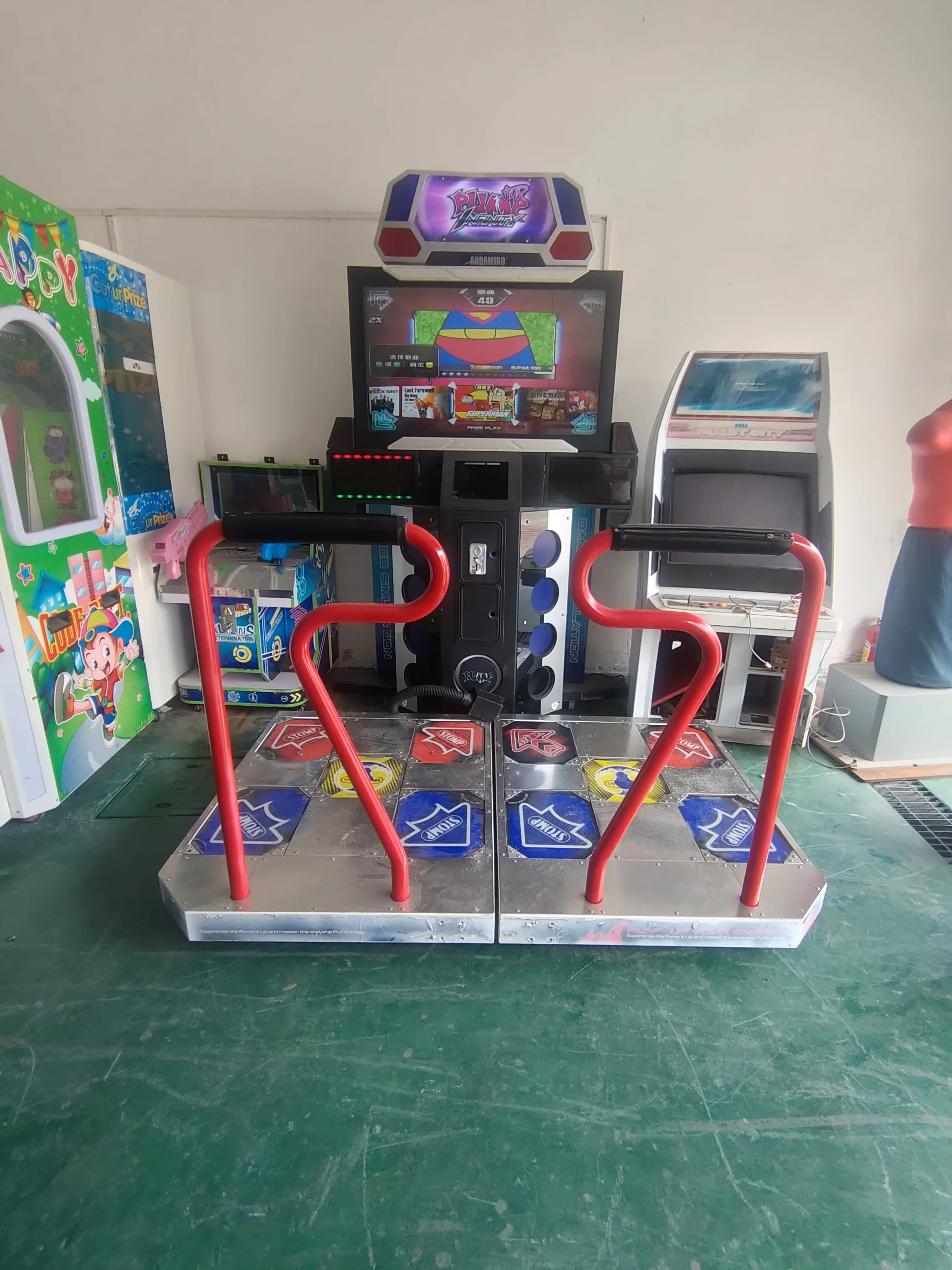 Pump It up 2011 Fiesta EX Arcade Dance Machine for Sale