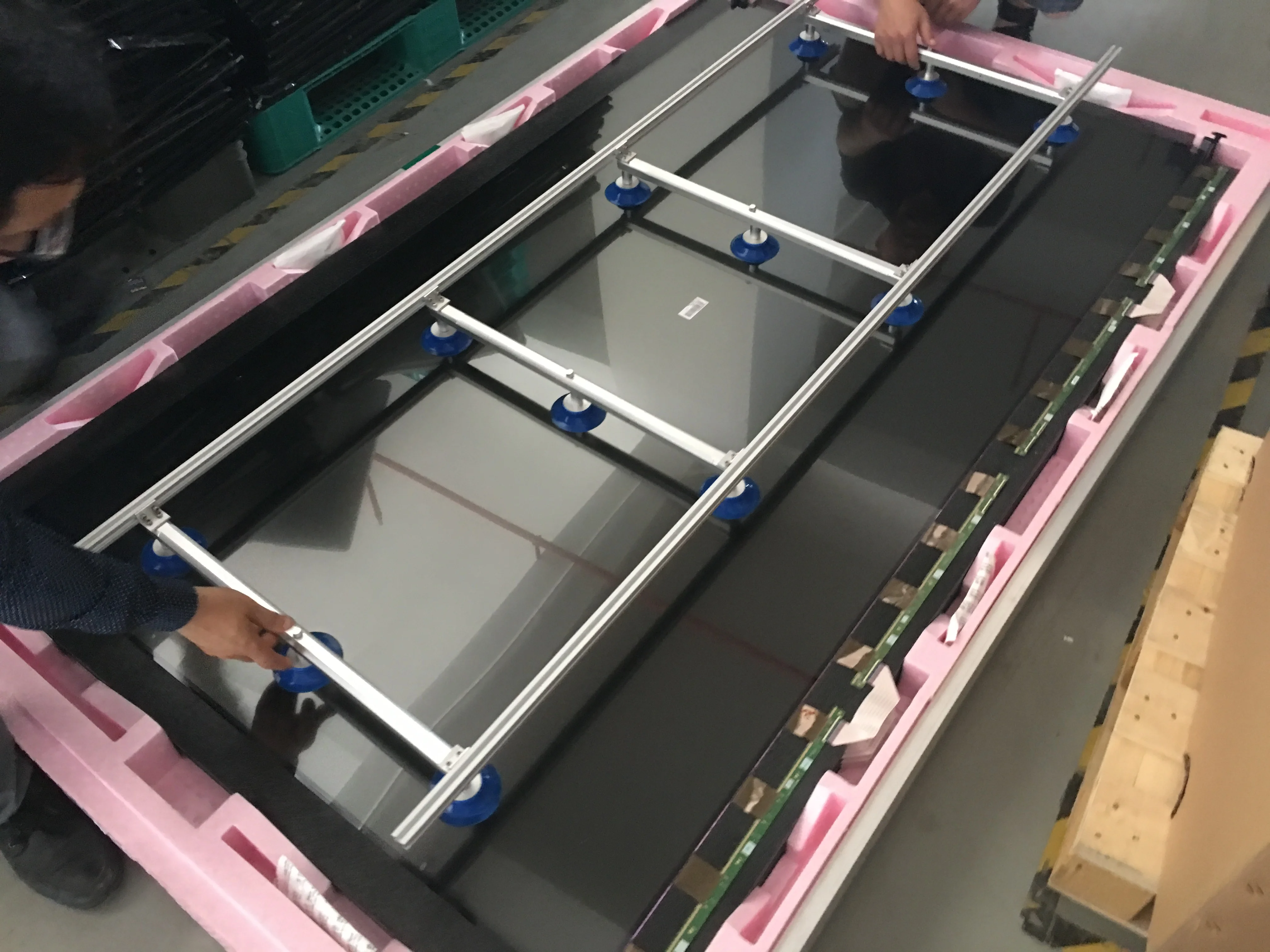 Wholesale High Powered Moving Lcd Tv Screen Grass Lifter Vacuum Sucker ...