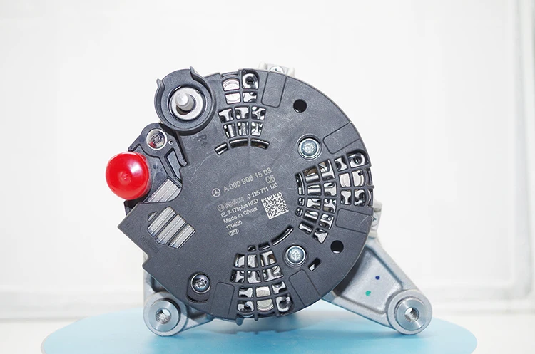 Alternator 0125711120 A0009060922 0009060922 A009064702 발전기 Mercedes ...