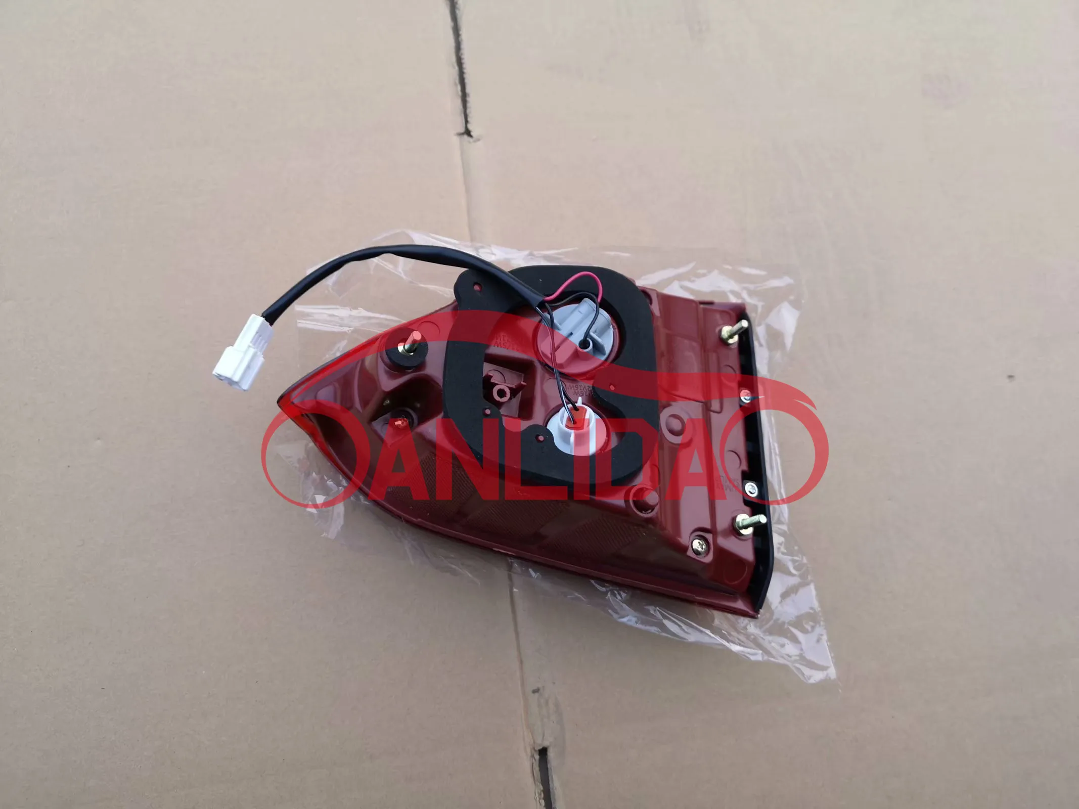 92401-B4700 92402-B4700 for I10 2017 - Reliable Tail & Head Lamps