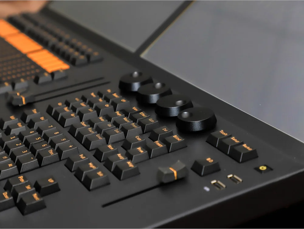 Fine Line Onpc Cheap Lighting Console Naughty Horse| Alibaba.com
