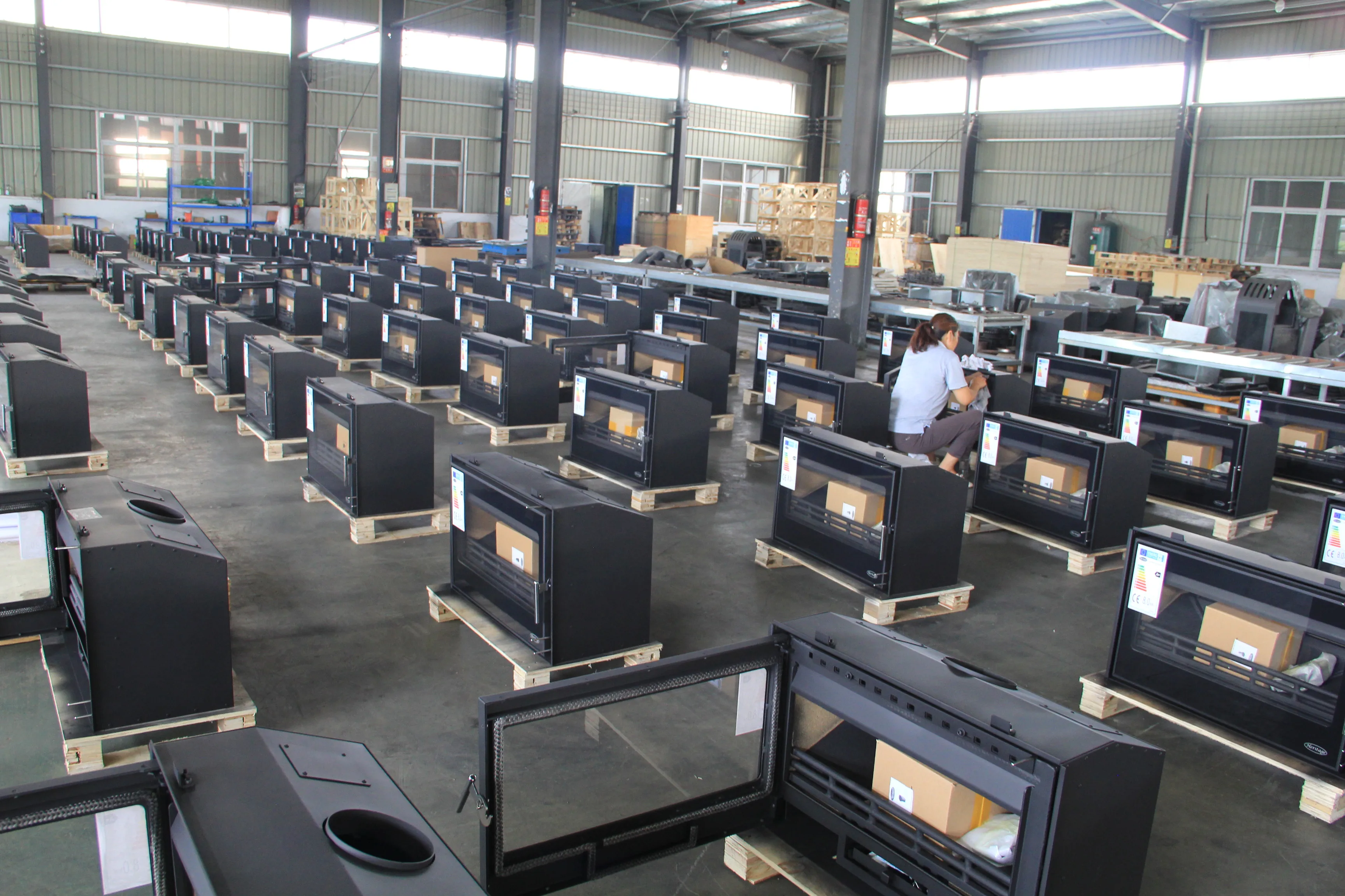 Warmfire WM203-1100 Wood Stove with Pizza Oven - High Quality