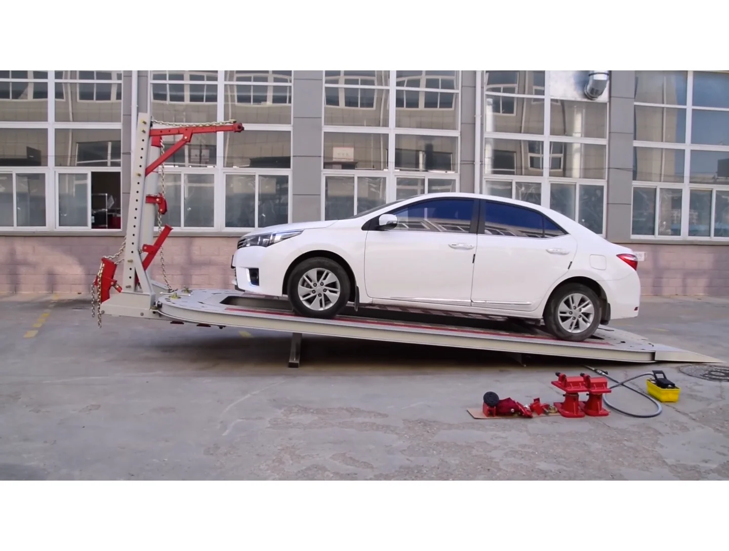 Ce Certificated Car Body Pulling Machine / Frame Machine / Auto Body ...