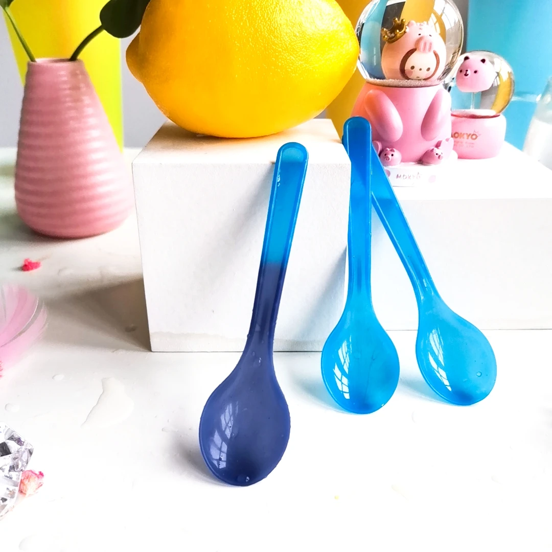 Custom Plastic Spoons - Temperature Sensing & Eco-friendly