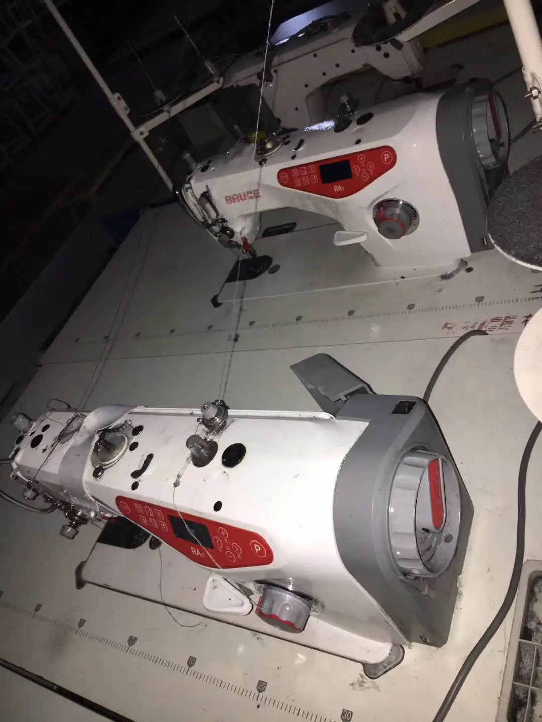 Used Jack Manual Lockstitch Industrial Sewing Machine E4