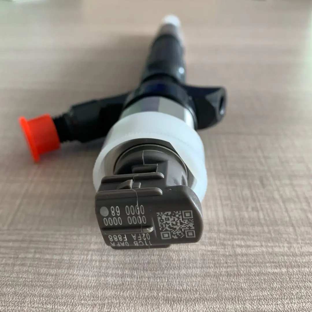 High-quality Common Rail Injectors for Toyota HIACE & HILUX