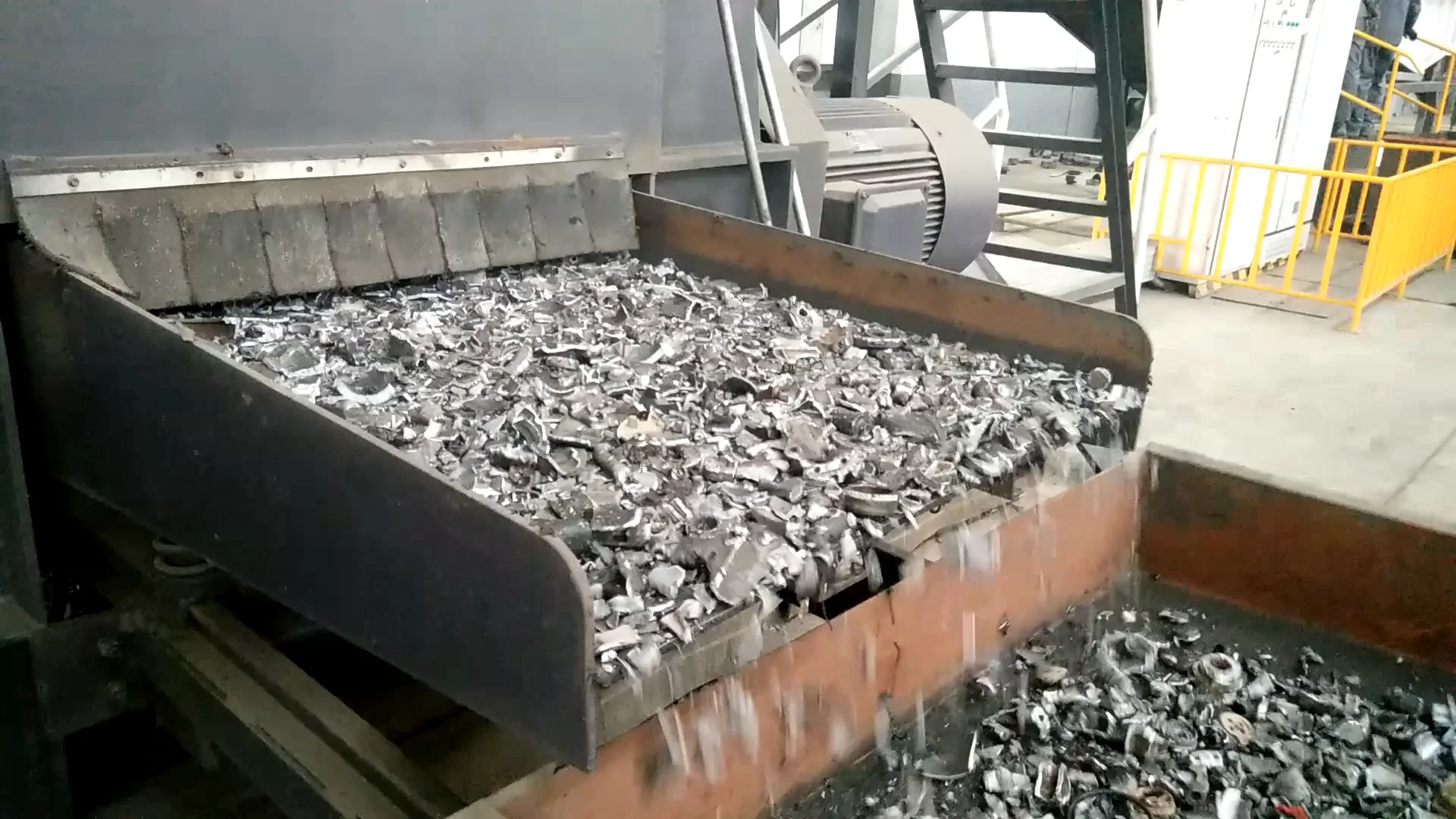 Aluminum Alloy Shredder Scrap Car Wheels Shredder Crusher For Metal ...