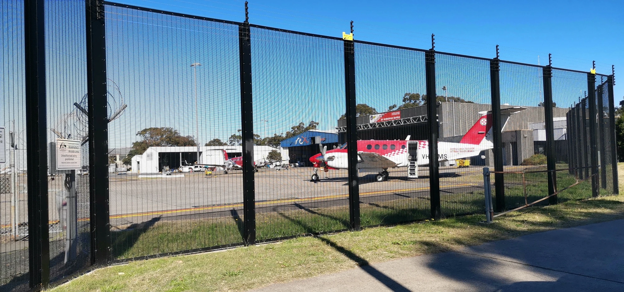 High Security Fence with H Steel Beam Fence Post H Type Post