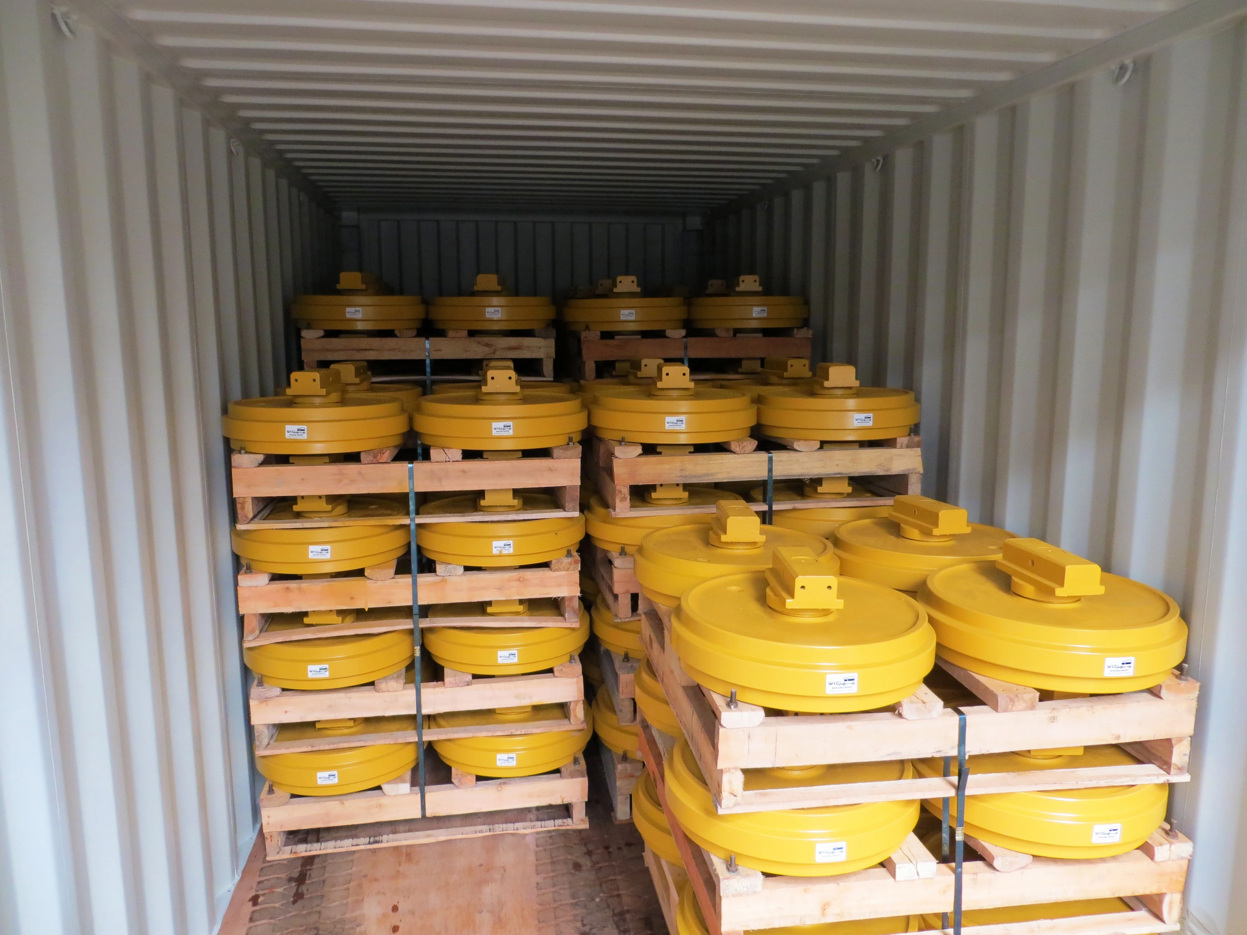 Wsg Dozer Front Idler Wheel For Bulldozer D31p-20/d31e-20 - Buy Dozer ...