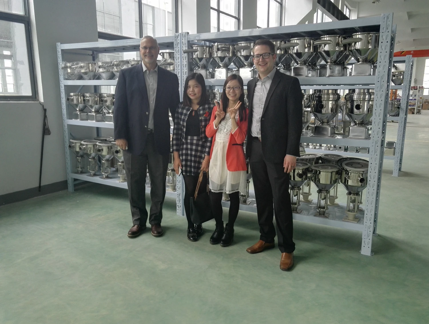 Plastic Vacuum Hopper Auto Loader for Extruder Efficiency