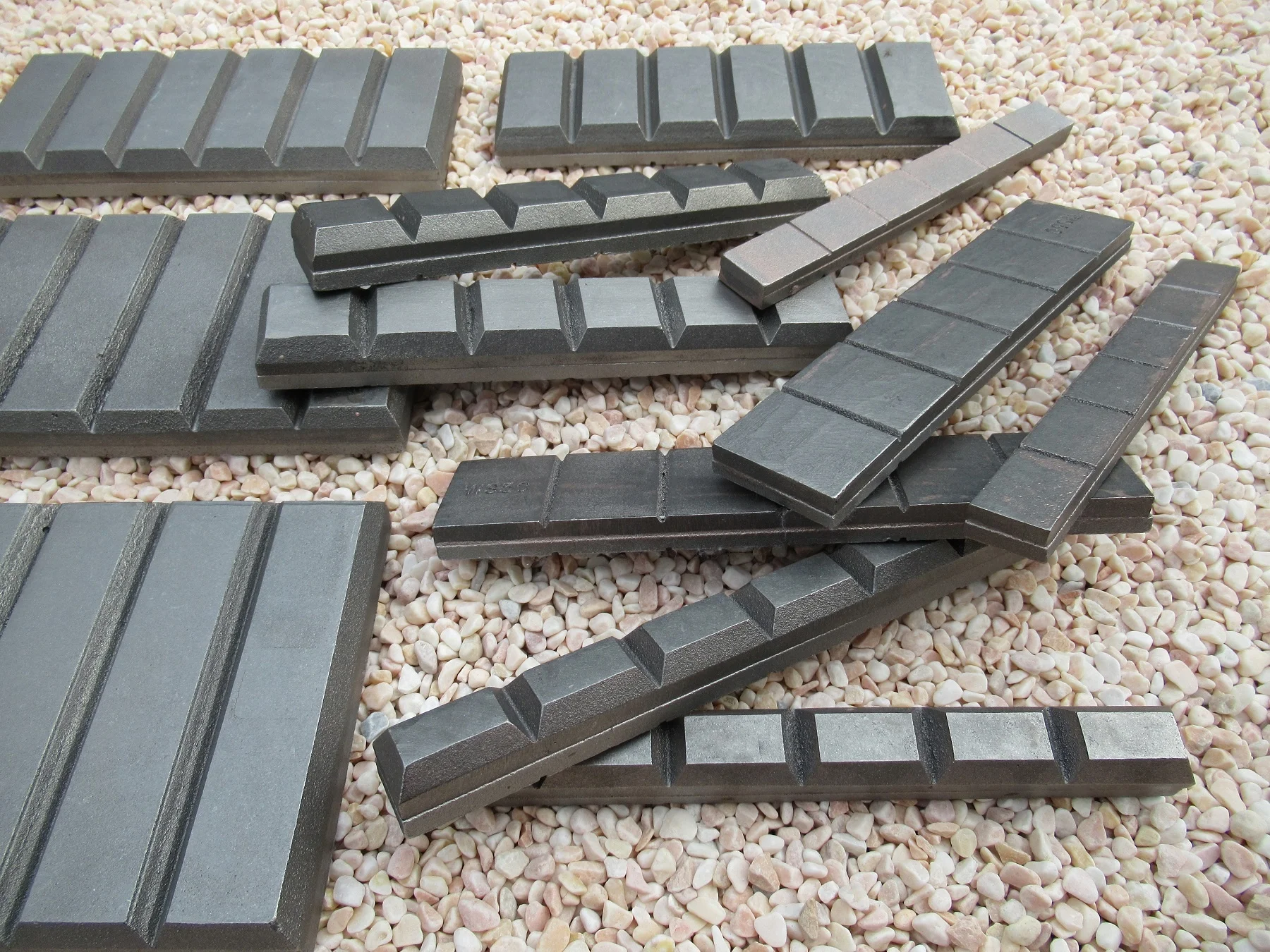 Professional Manufacturer Hunan Hyster White Iron Chocky Blocks Wear ...