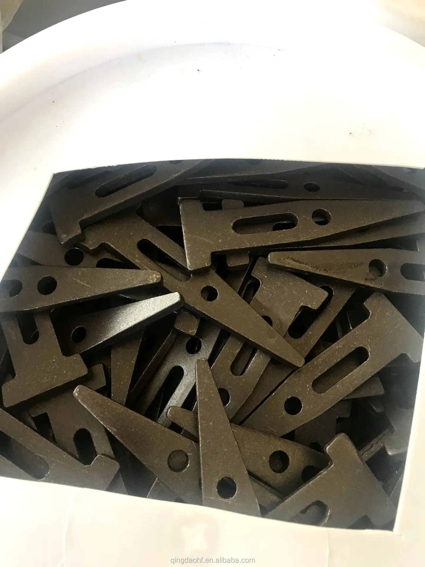 Steel Formwork Fitting Standard Long Wedge Bolt - Buy Standard Wedge ...