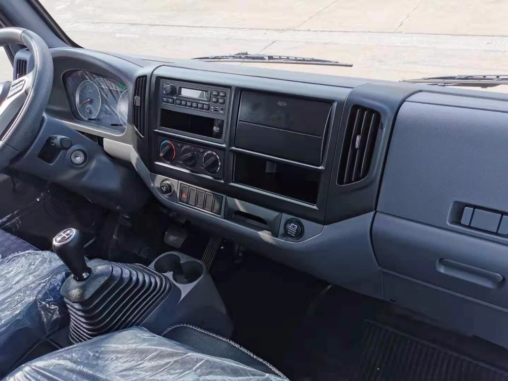 FOTON 3T Cargo Truck - Efficient Gasoline Powered Vehicle