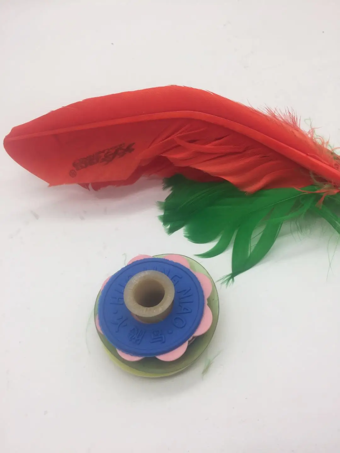 2020 Hot Sale Kick Feather Shuttlecocks - Original China Jianzi