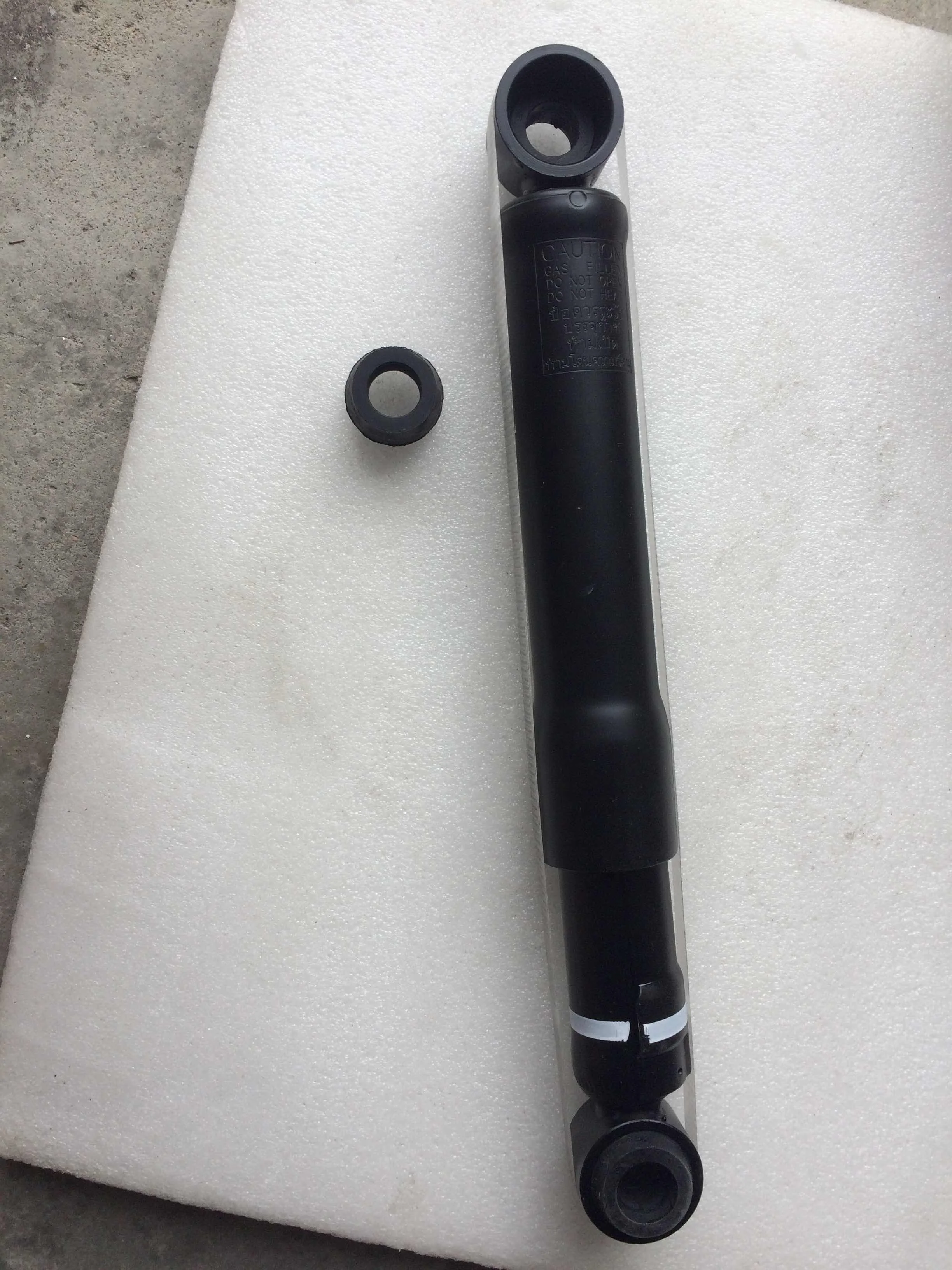 Genuine 48531-09490 Rh/lh Rear Car Shock Absorber For Toyota Hilux Kun2 ...