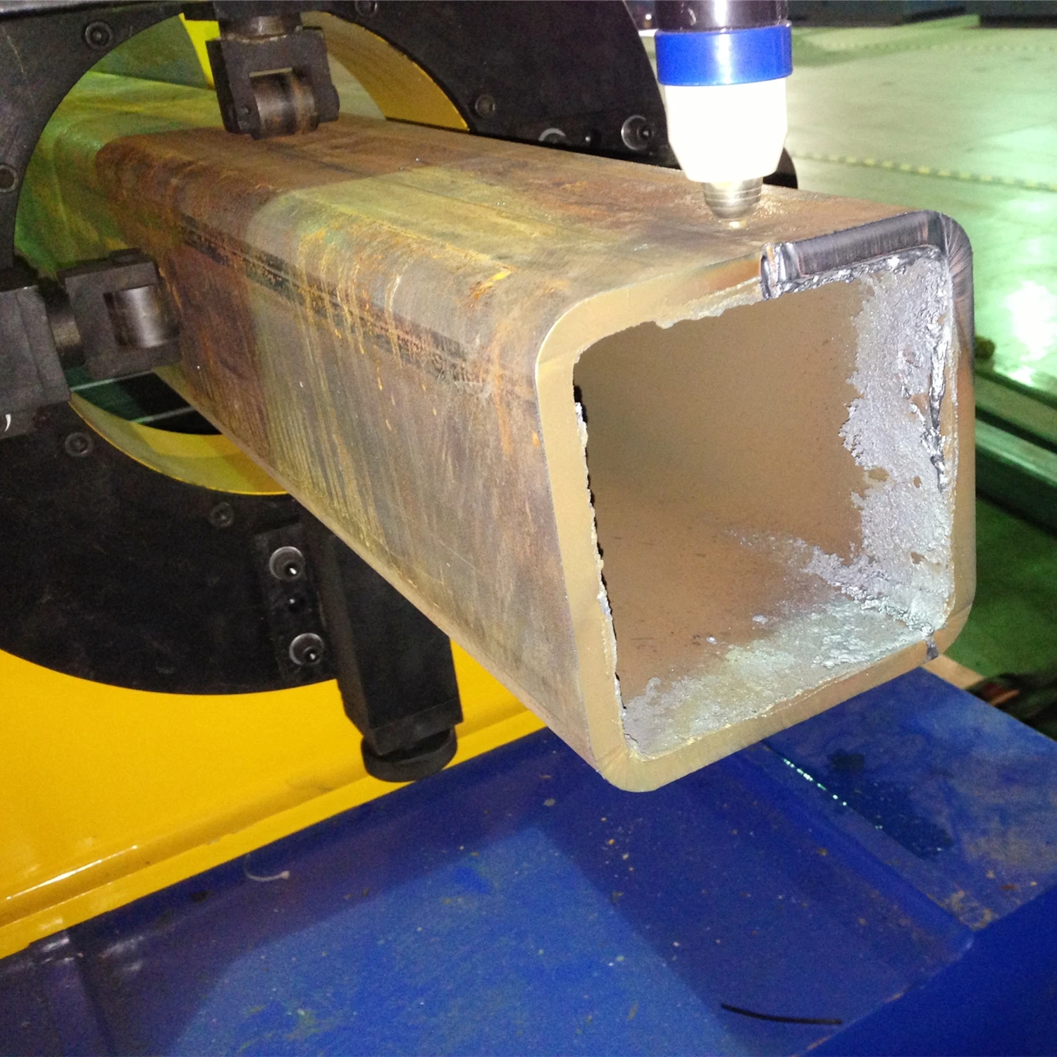 Robot H Beam L C Type Steel Plasma Cutting Processing Coping Machine ...