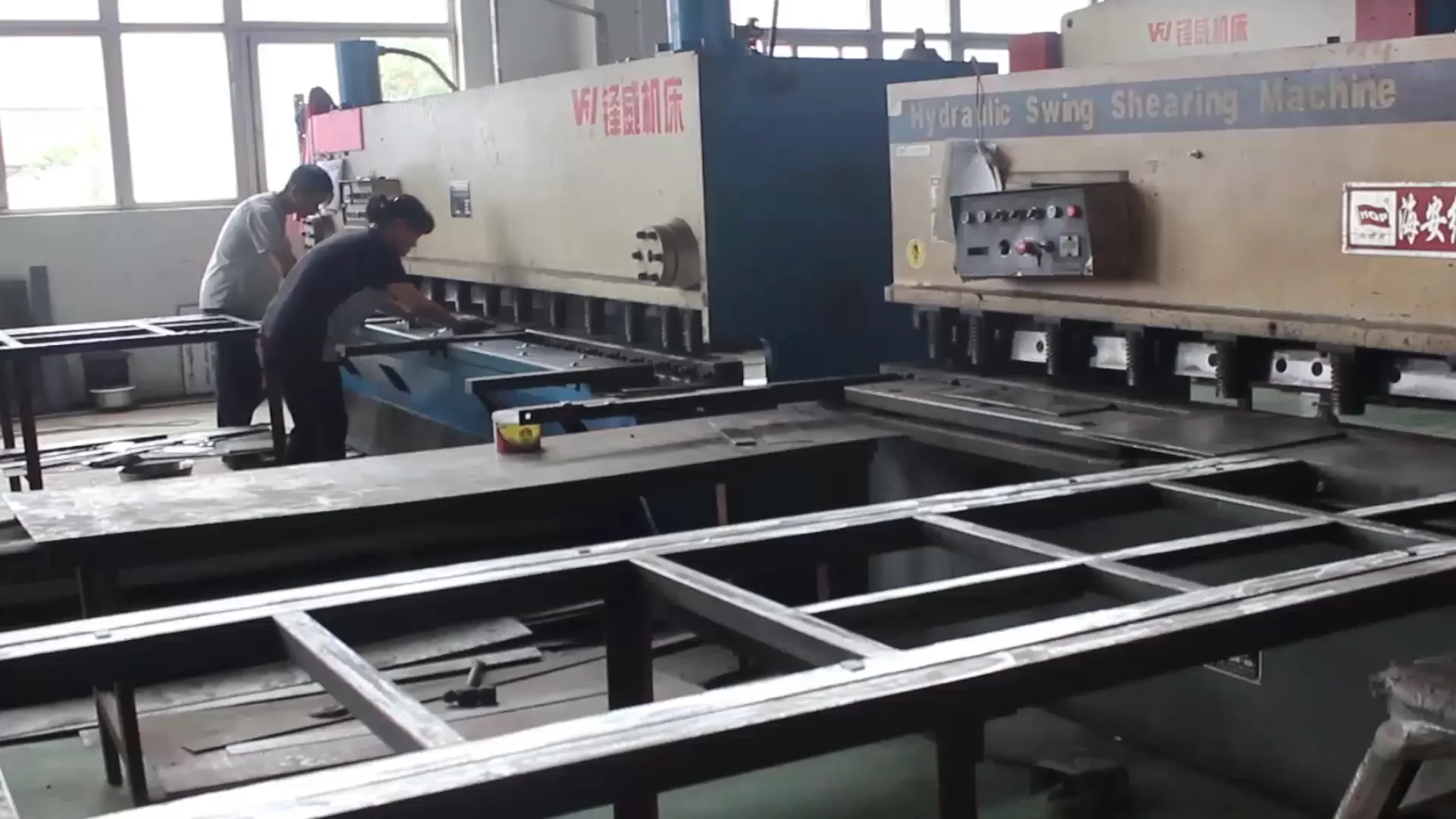 Stainless Steel Beam Shelf Wire Sheet Metal Chrome Galvanized Light ...