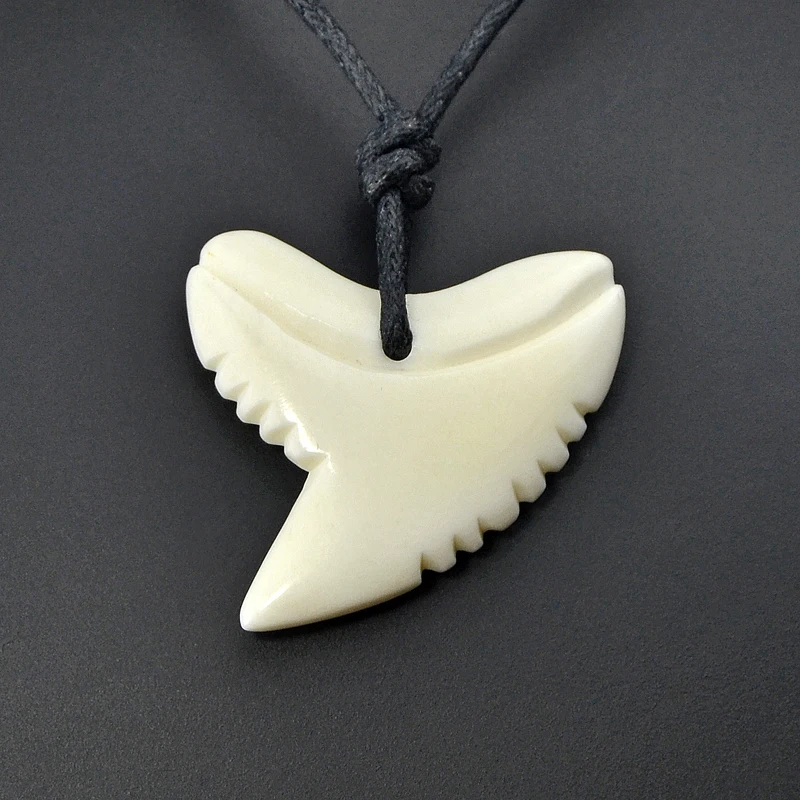 Gx047 New Zealand Maori Primitive Tribes Jewelry Handmade-carved Shark ...