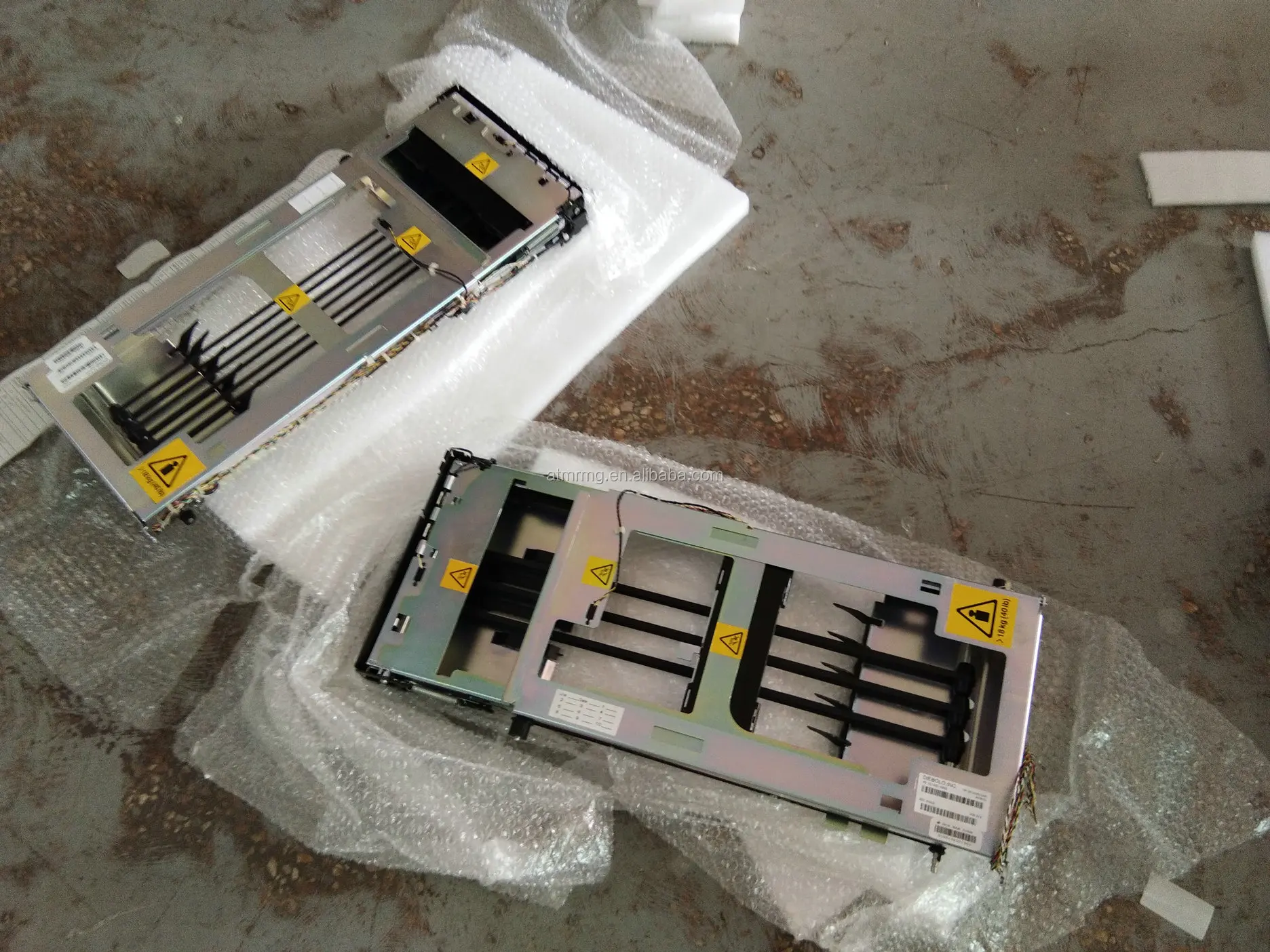 Diebold Nixdorf Opteva 562 ATM 620mm Presenter - Reliable Transport