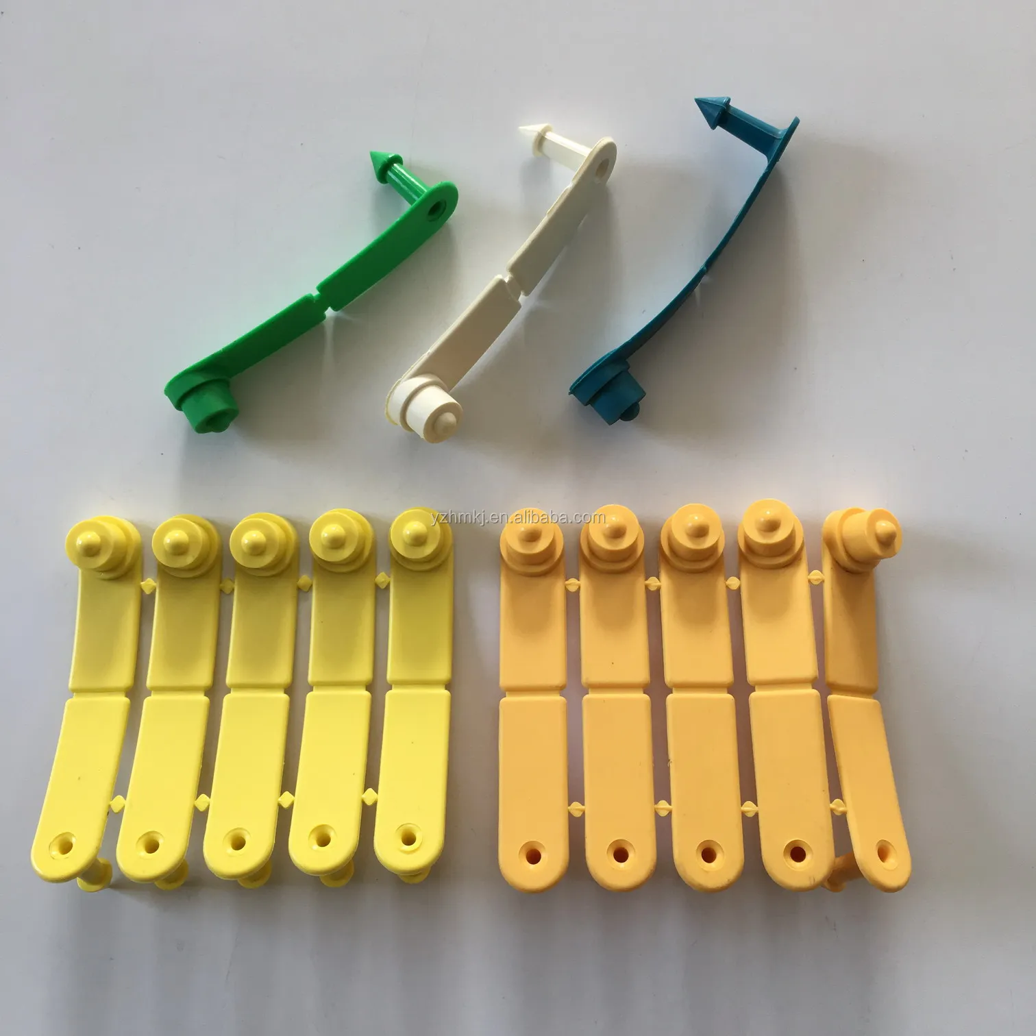 Plastic Sheep Ear Tag - Flag Ear Tag for Easy Identification