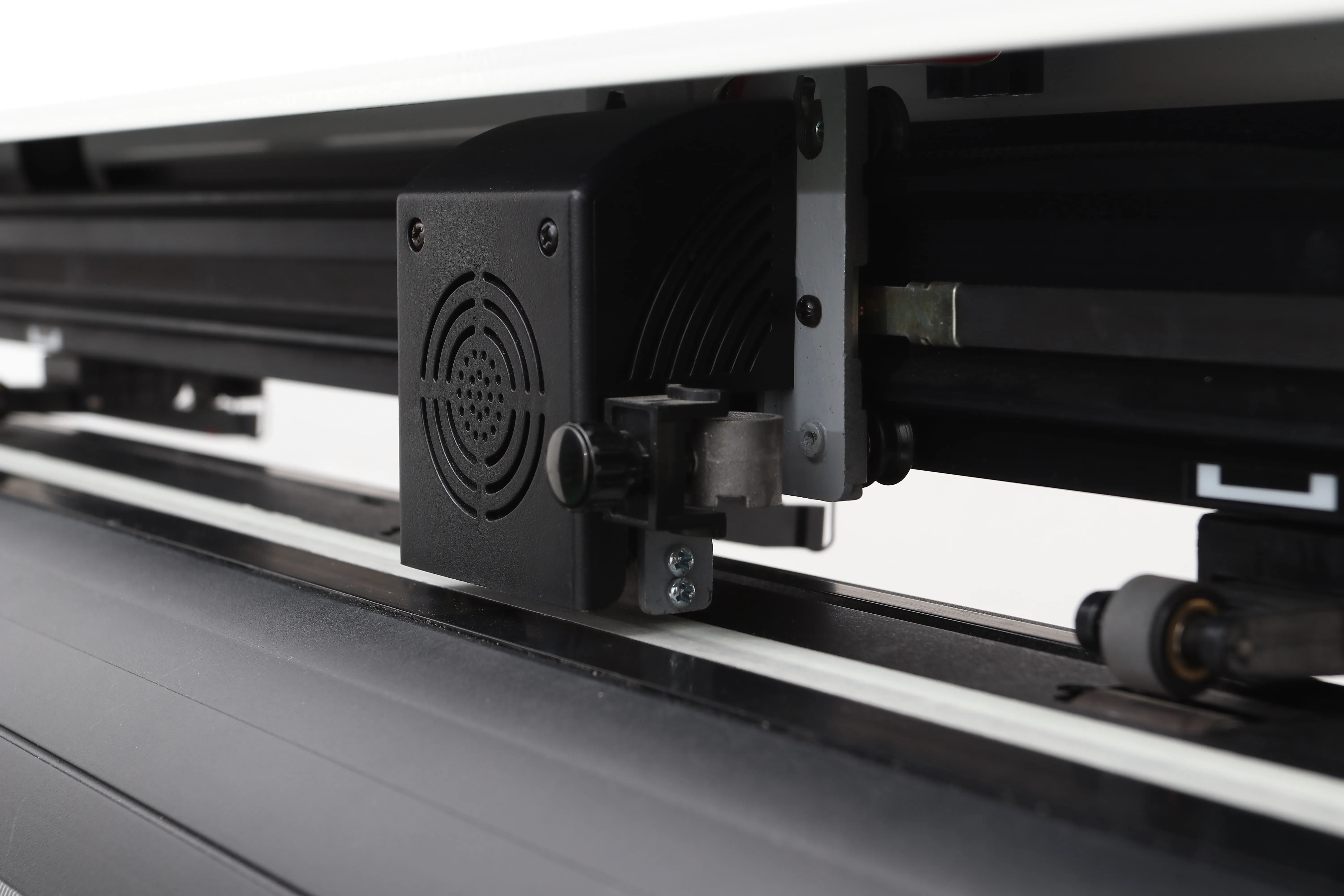 Auto Contour Camera Sensors - Precision Cutting Solutions