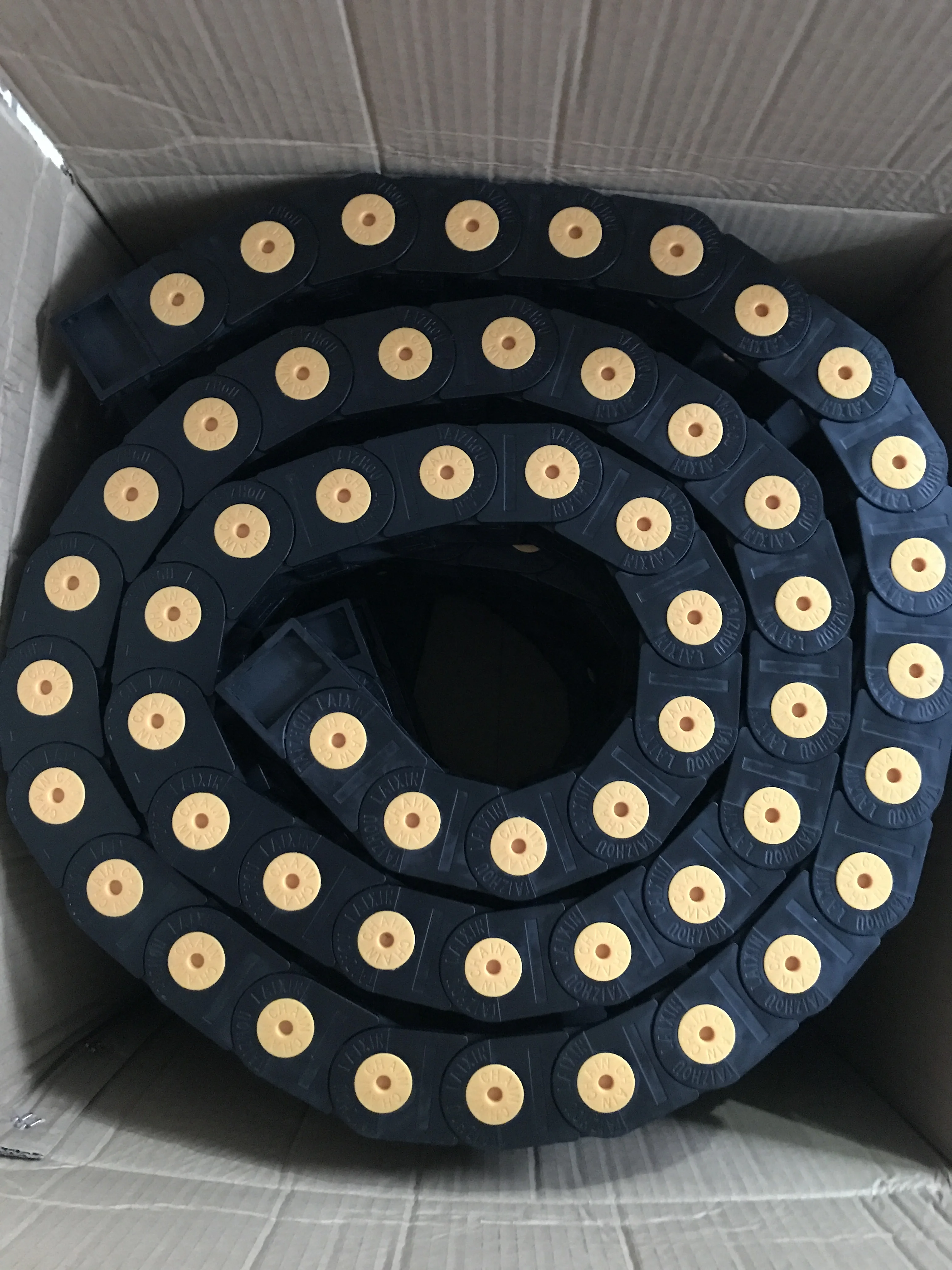 LAI-XIN Cable Drag Chains - Durable and Flexible Solutions