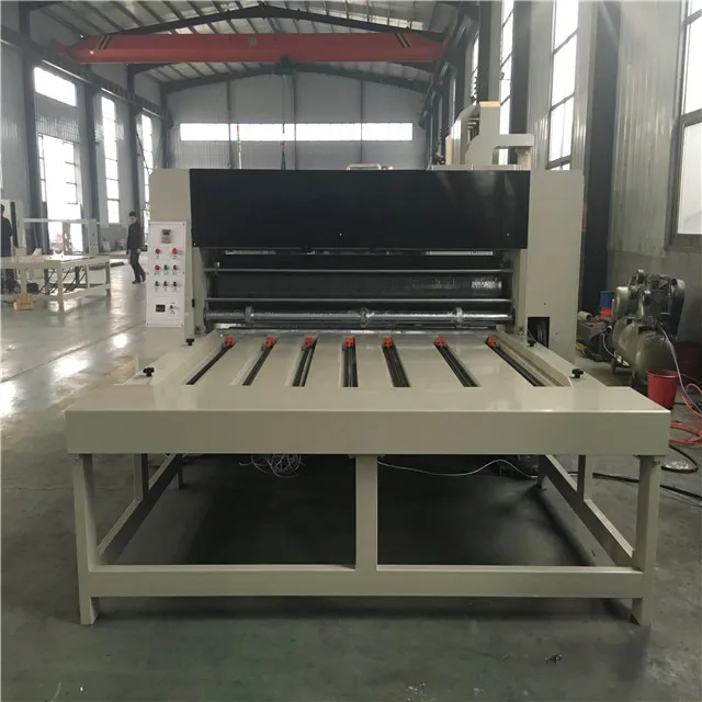 Roller Die Cutting Machine Making Foldable Corrugated Cardboard Box For ...