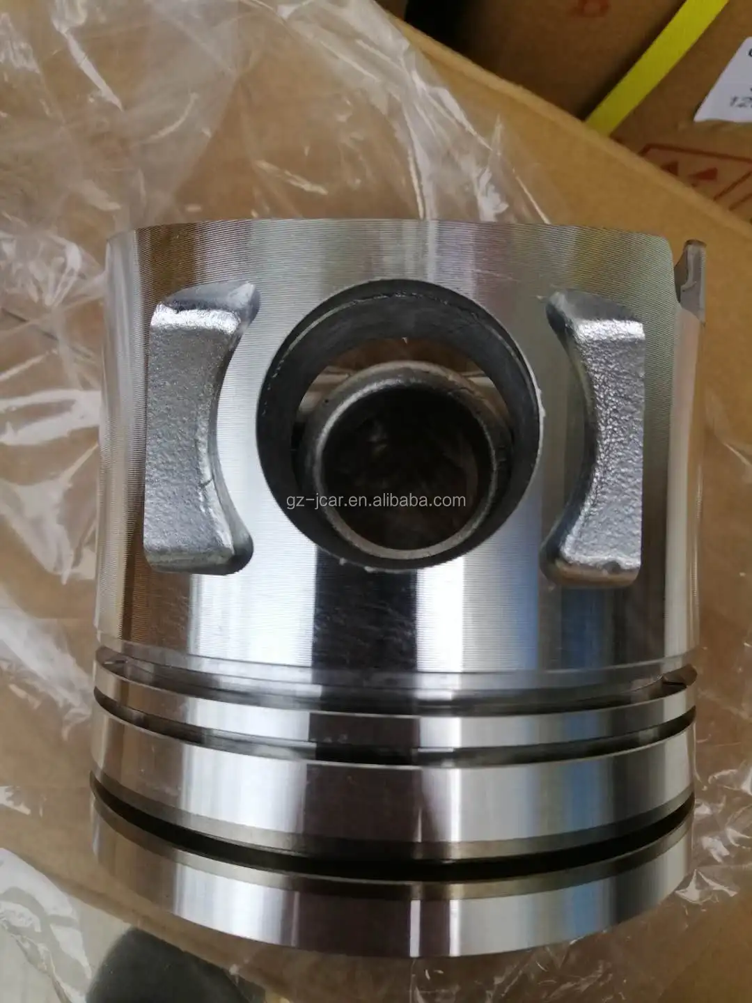 Guangzhou Jcar Piston Kit Factory For Ud Truck Engine Fe6 24v 12011 ...