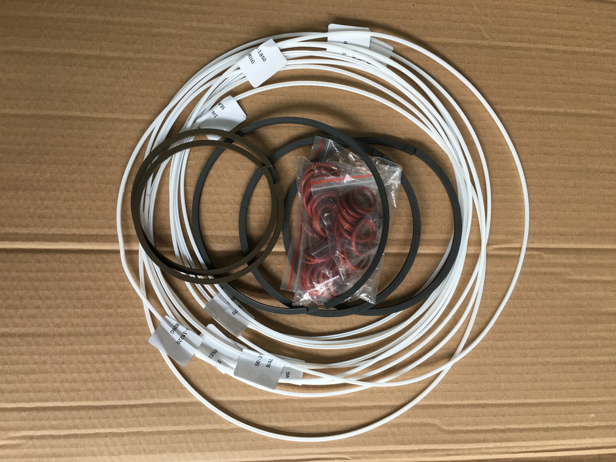 万向节组件14x-11-11100 14x-11-11200 14x-11-11110的d65e-12 D85ess-2推土机 - Buy ...