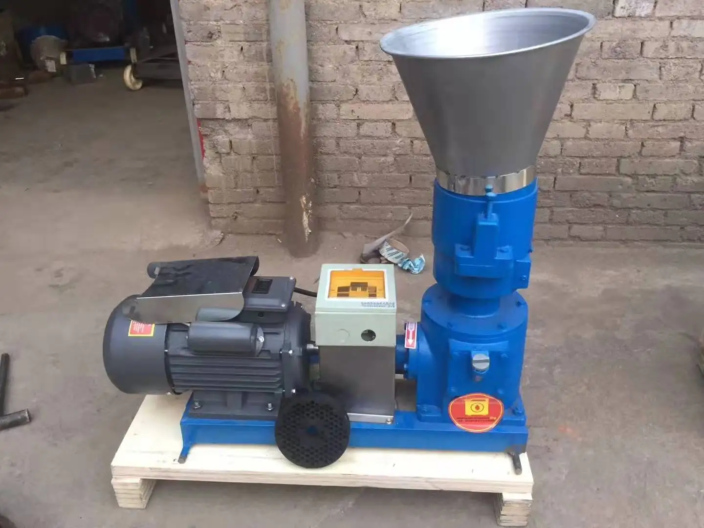 Kl120 Pellet Machine Alfalfa Pellet Machine Mill - Buy Kl120 Pellet ...